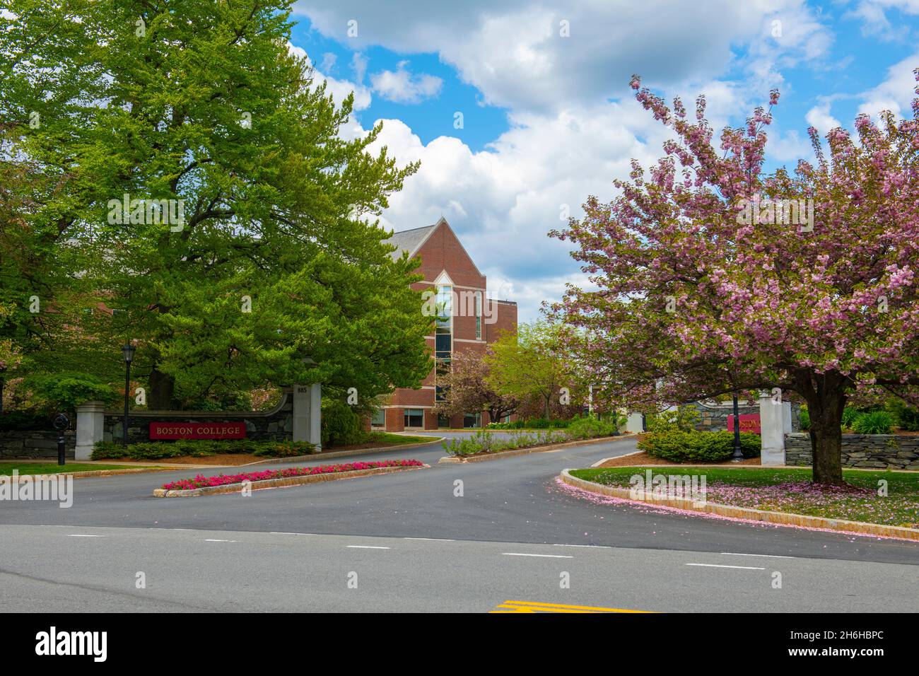 Boston university campus entrance hi-res stock photography and images - Alamy