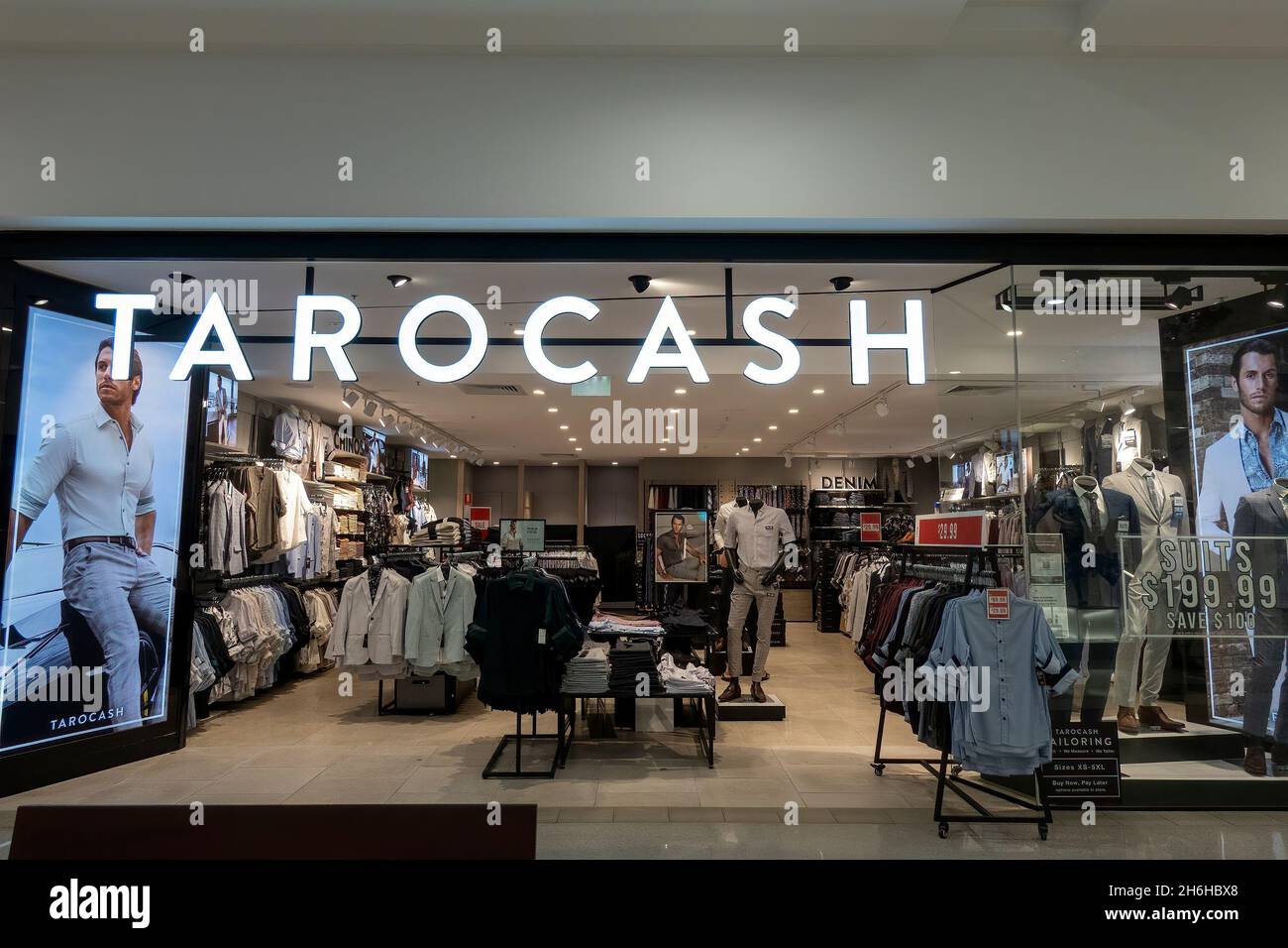 Department store interior australia hi-res stock photography and images ...