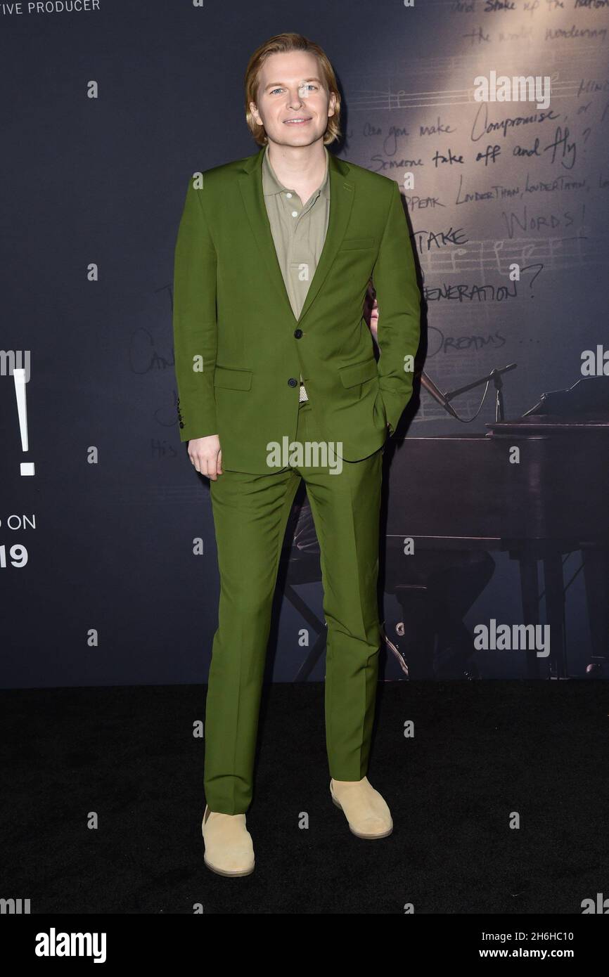 New York, NY, USA. 15th Nov, 2021. Ronan Farrow at arrivals for TICK ...