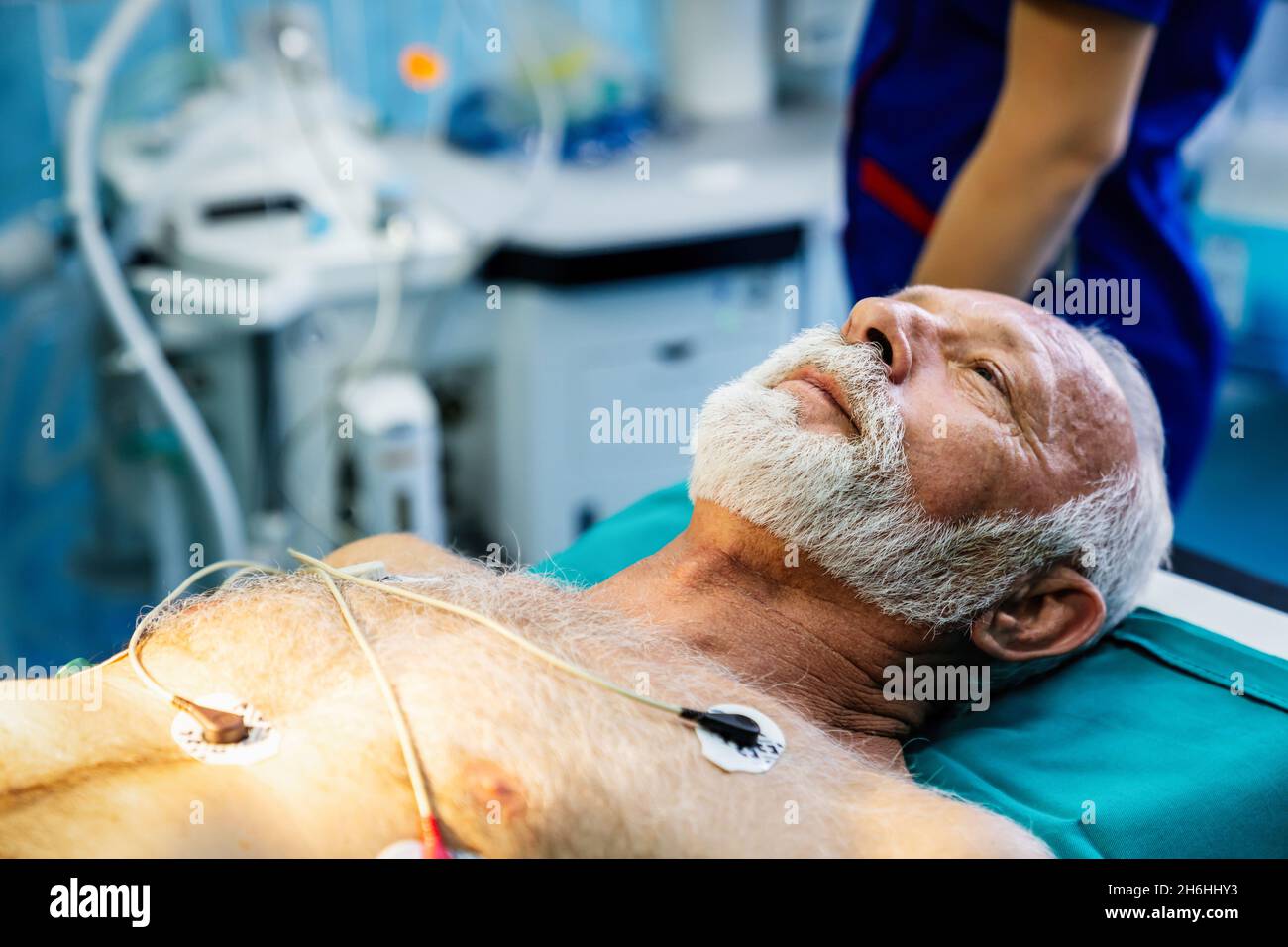 Ecg elderly hi-res stock photography and images - Alamy