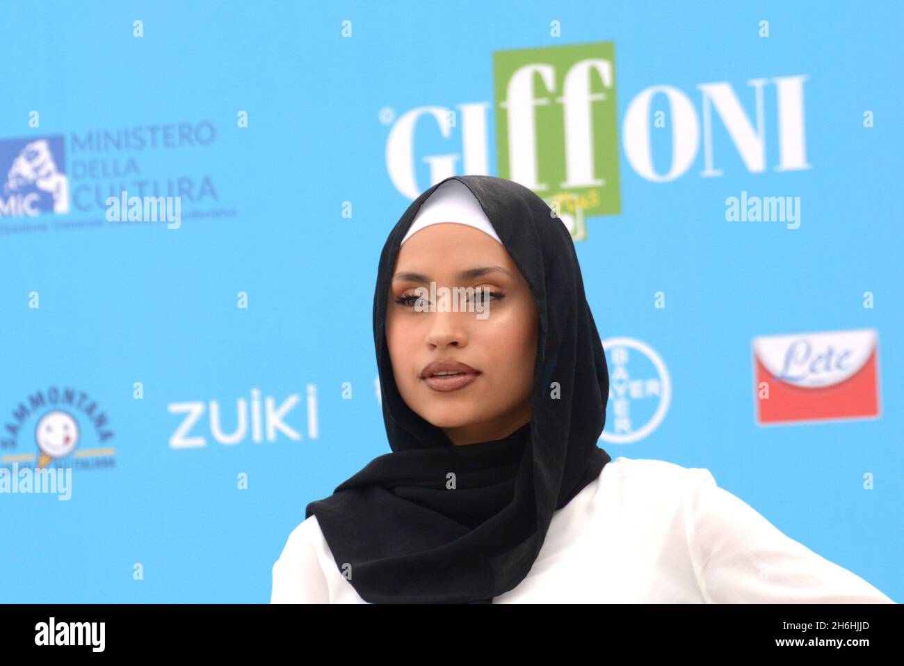 Tasnim ali hi-res stock photography and images - Alamy