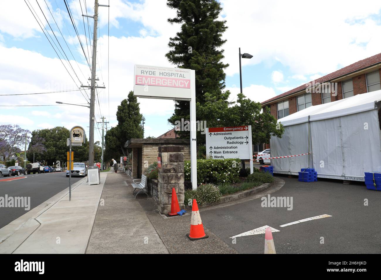 Ryde hospital hi-res stock photography and images - Alamy