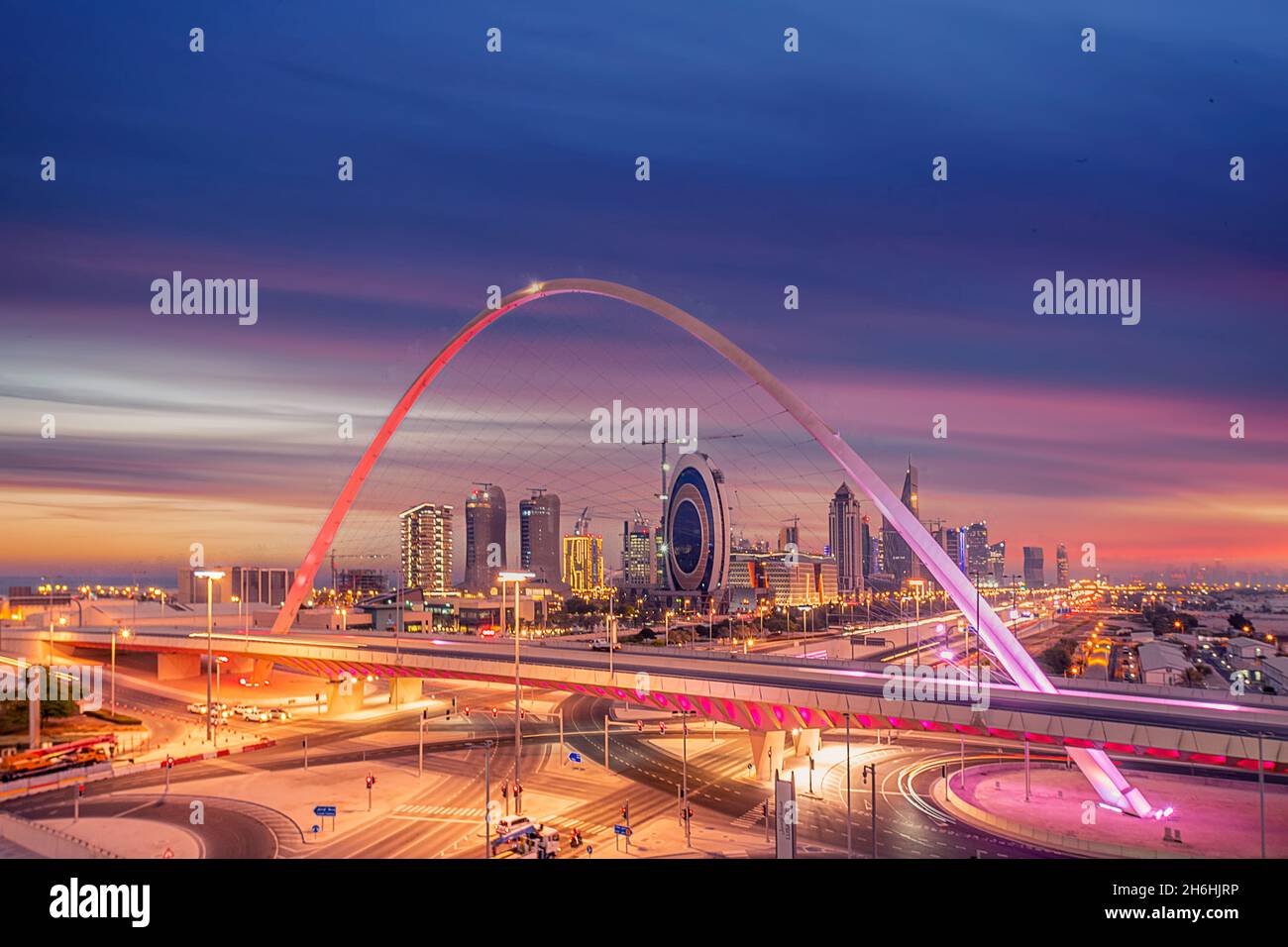 Lusailbridge hi-res stock photography and images - Alamy