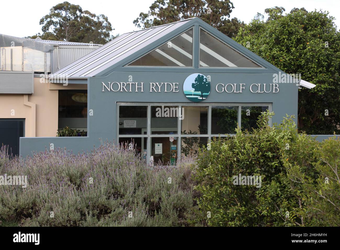 North Ryde, Sydney, NSW - Golf course information and reviews.