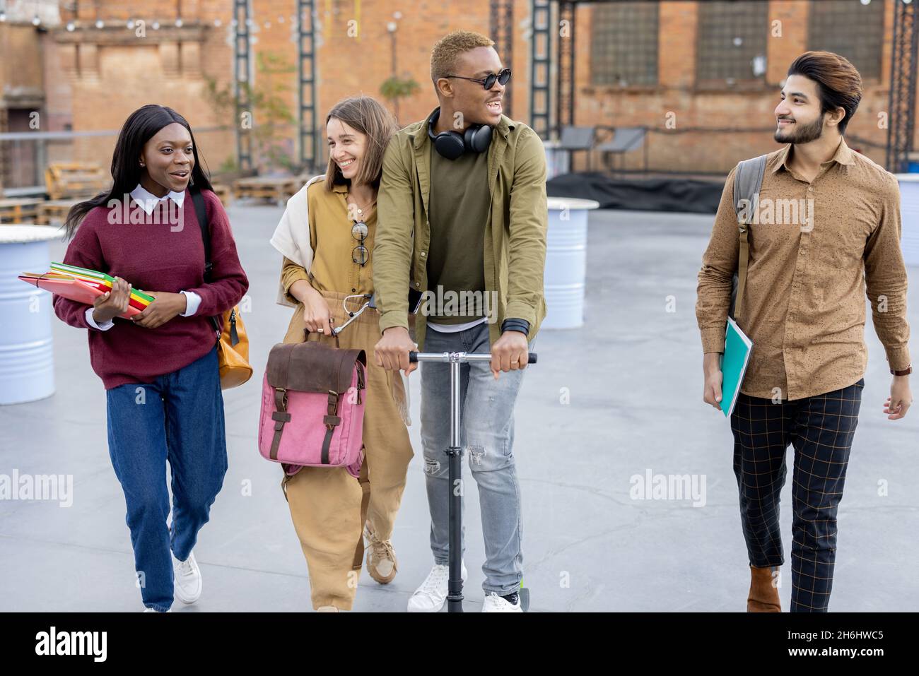 Caucasian students indian girl hi-res stock photography and images - Alamy