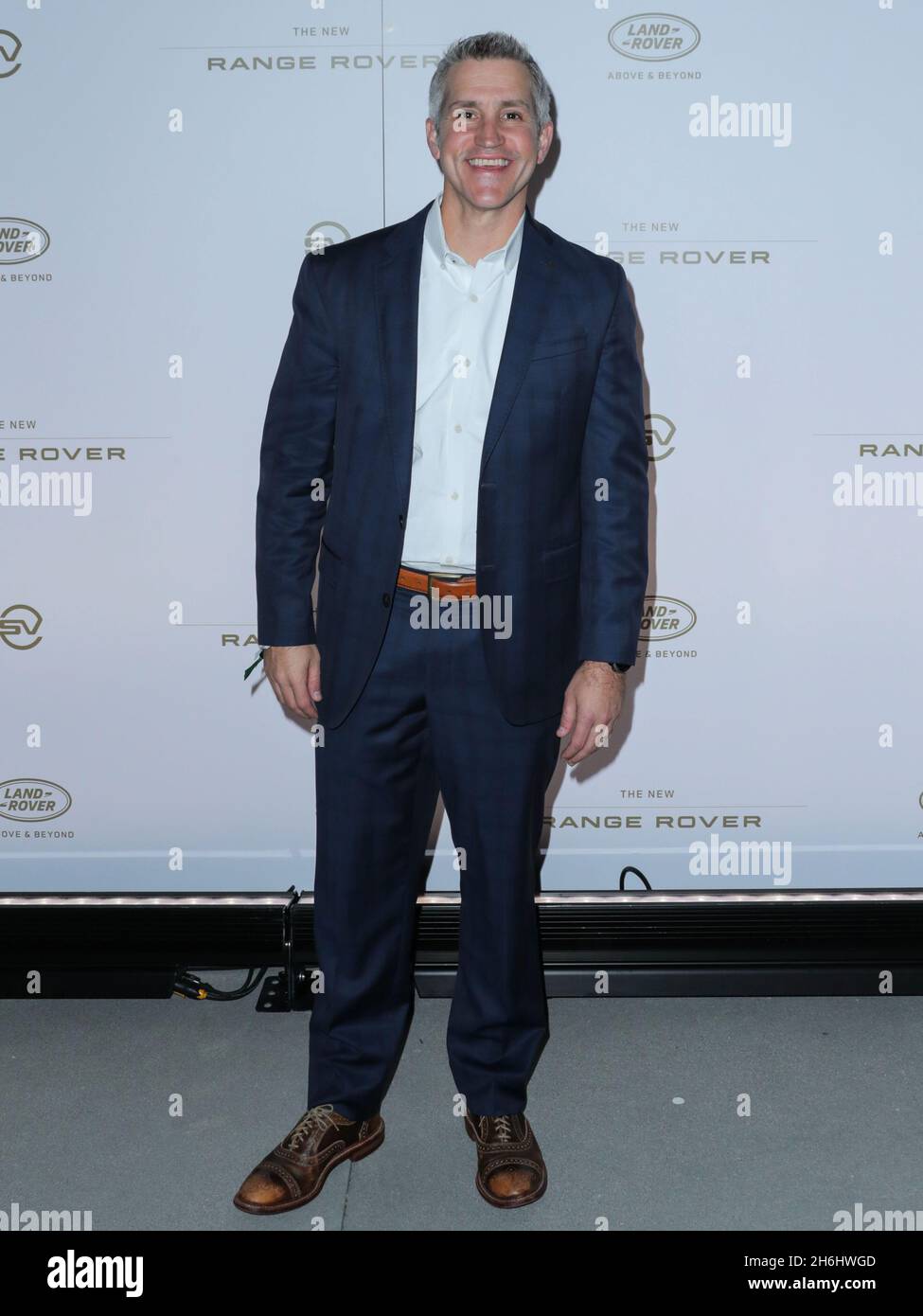 LOS ANGELES, CALIFORNIA, USA - NOVEMBER 15: Author Jon Acuff arrives at ...