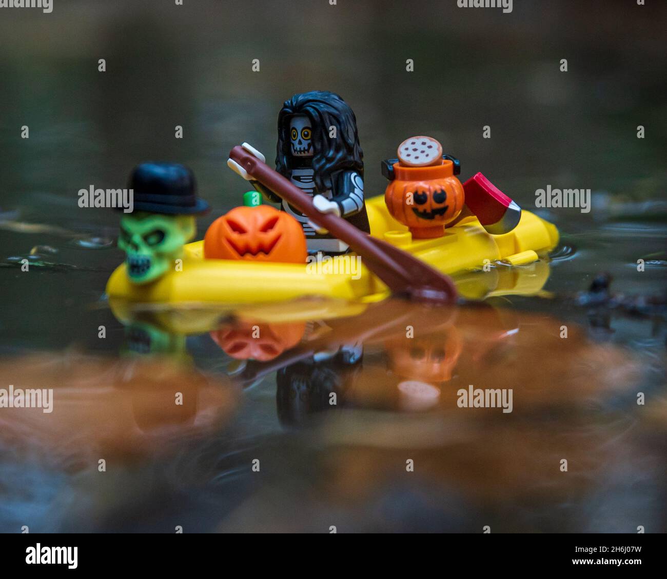 View of lego minifigure Stock Photo - Alamy