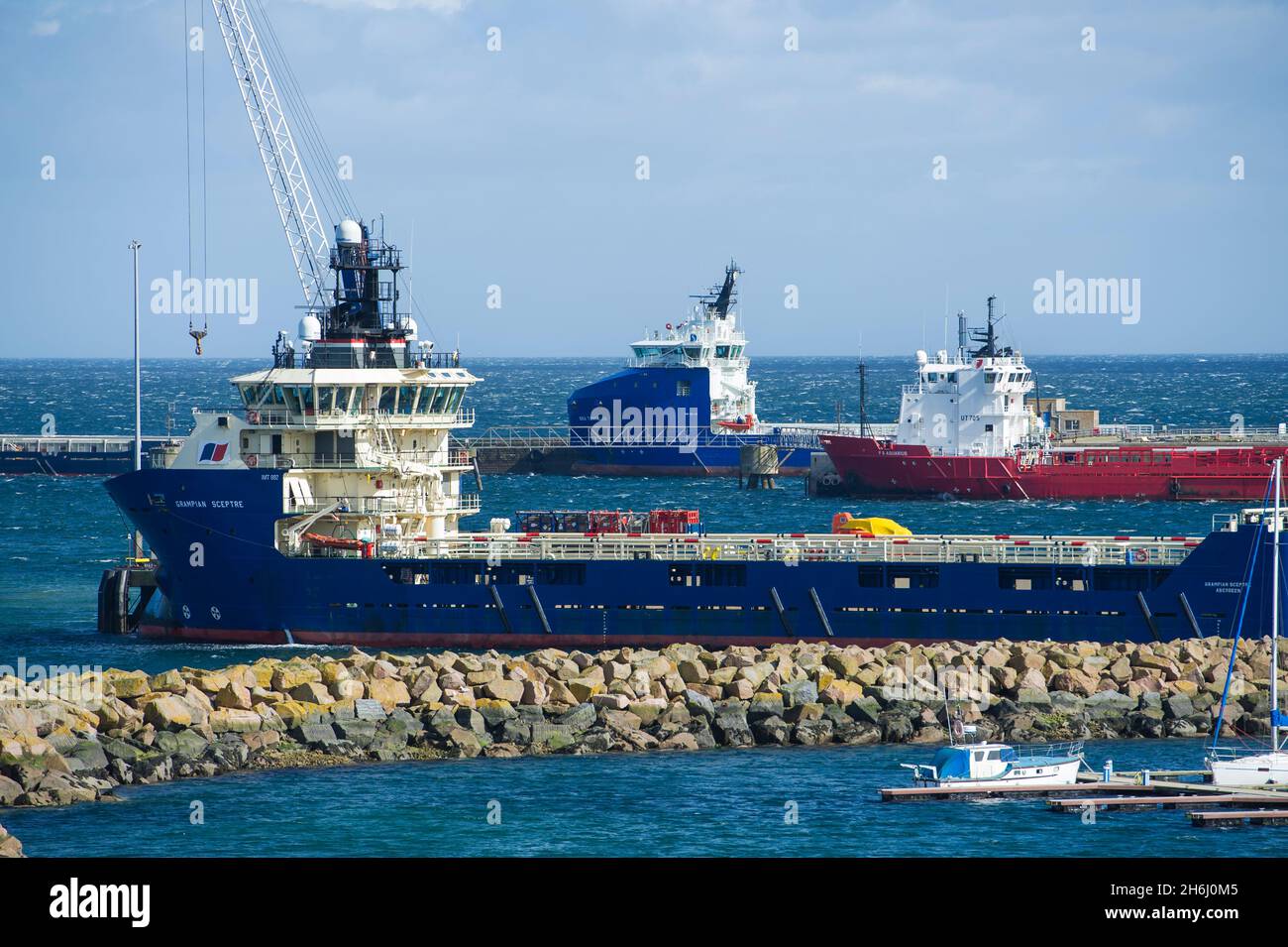 Oil and gas support hi-res stock photography and images - Alamy