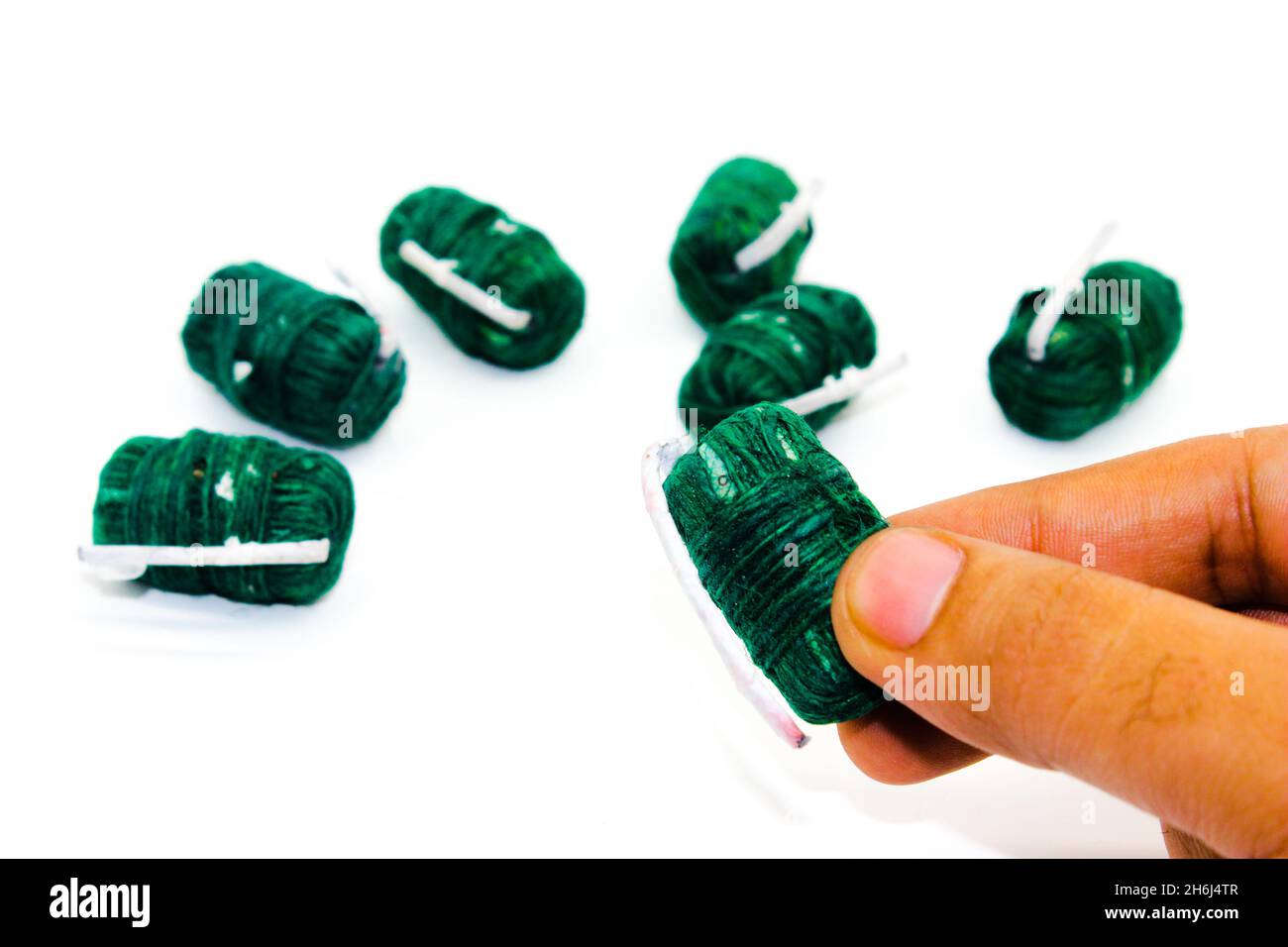 Cracker bursting hi-res stock photography and images - Alamy