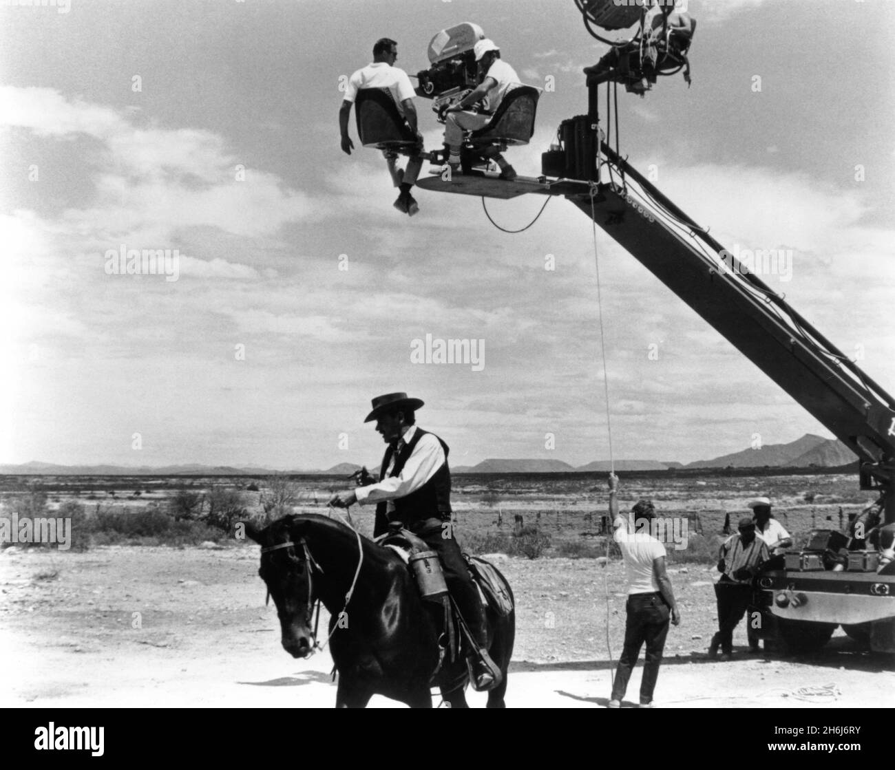 WILLIAM HOLDEN on set location candid with Camera Crane and Movie Crew ...