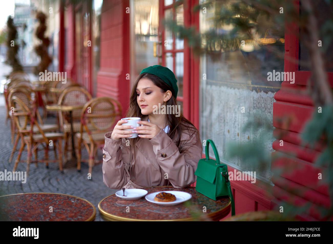 French woman beret coffee hi-res stock photography and images - Alamy