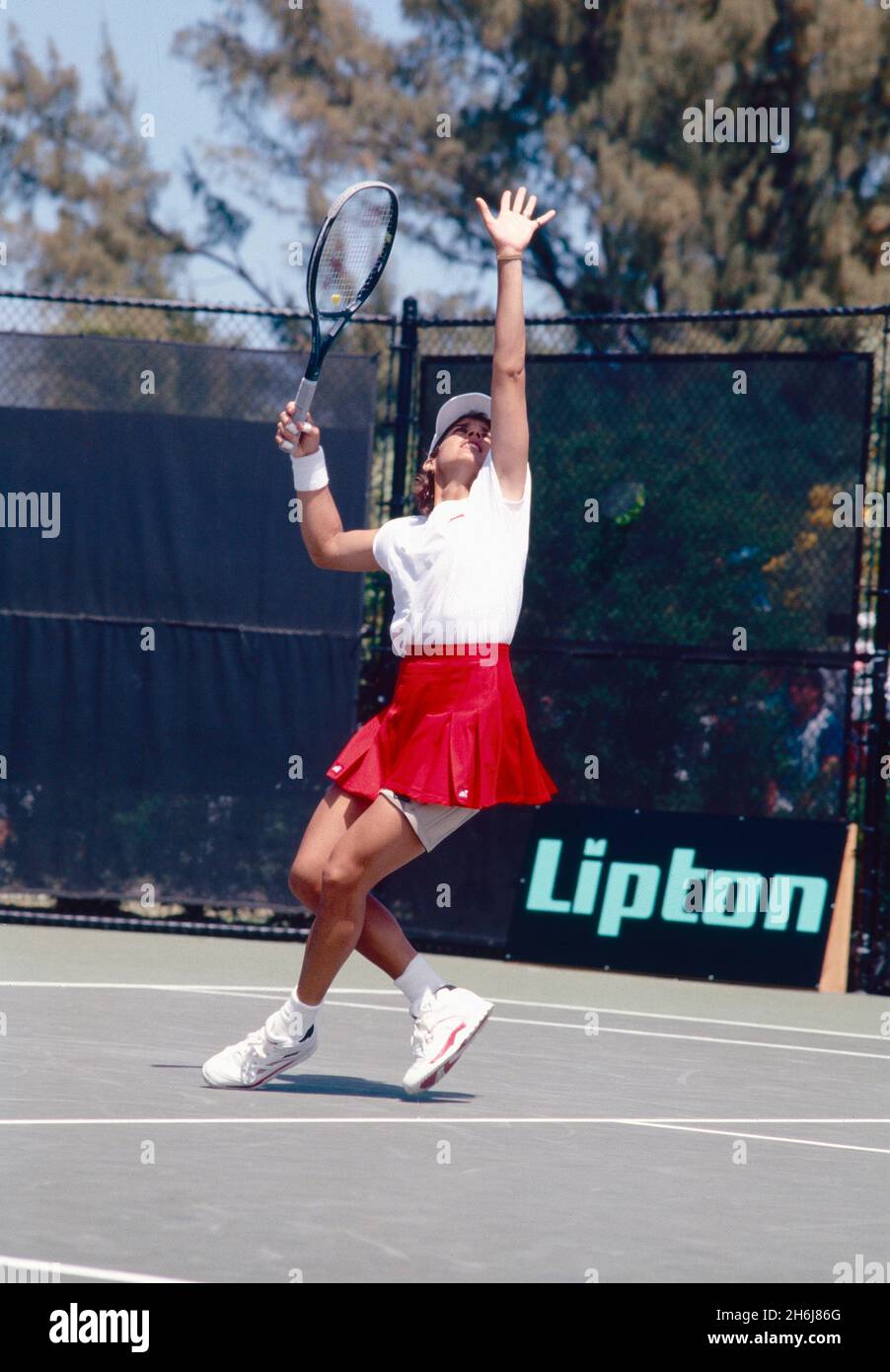 American tennis player Mary Joe Fernandez, Lipton International 1992 ...