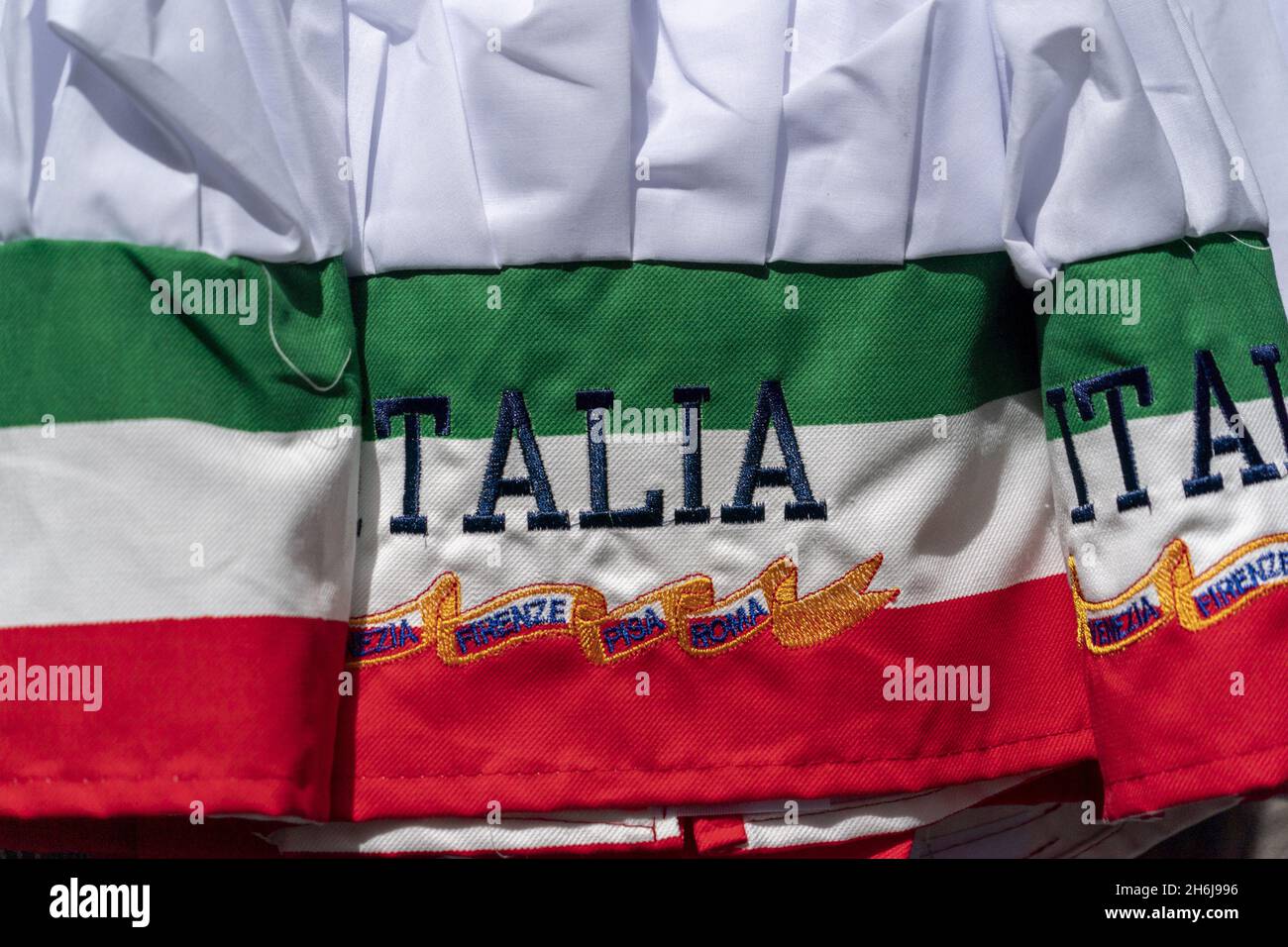 italian flag chef hat detail Stock Photo - Alamy