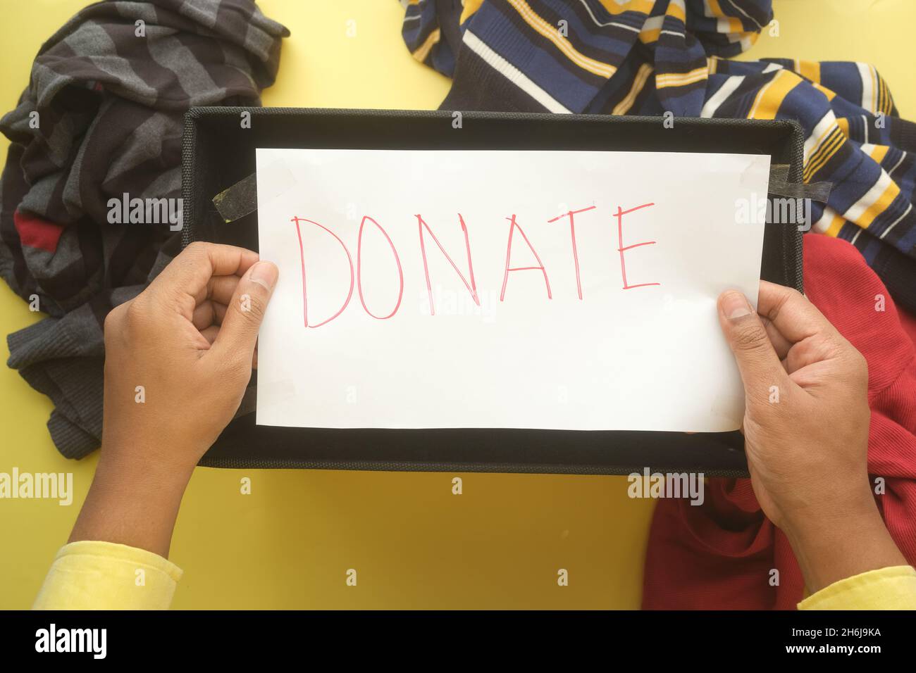 Donation text hi-res stock photography and images - Alamy
