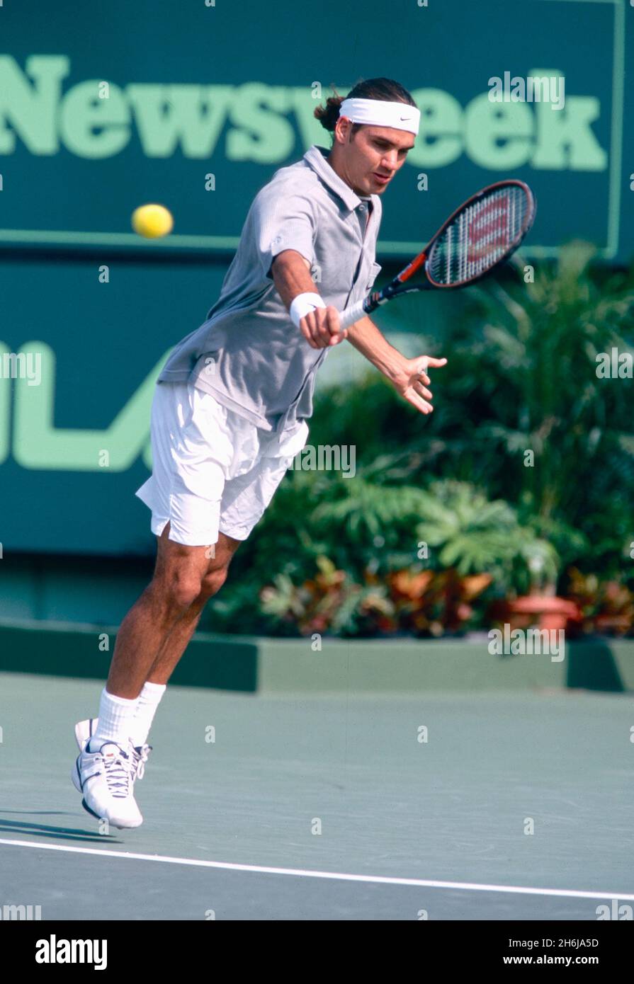 Swiss tennis player Roger Federer, Masters, Miami, 2001 Stock Photo - Alamy