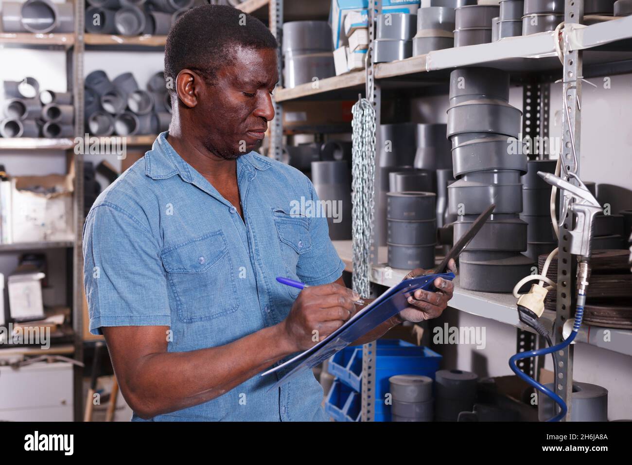 Inventory records hi-res stock photography and images - Alamy