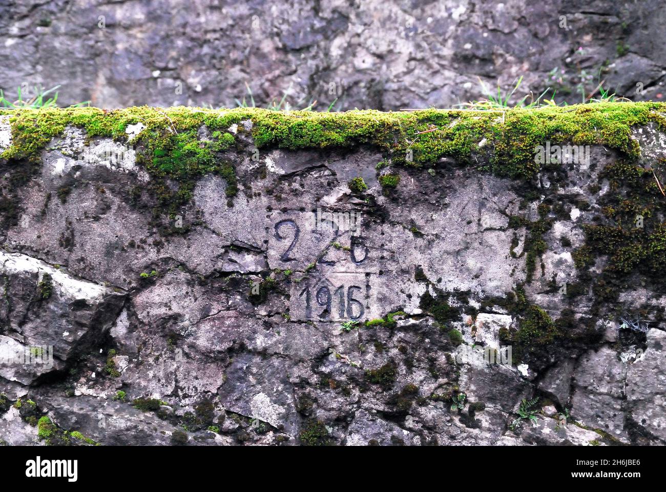 Trench withcement parapets hi-res stock photography and images - Alamy