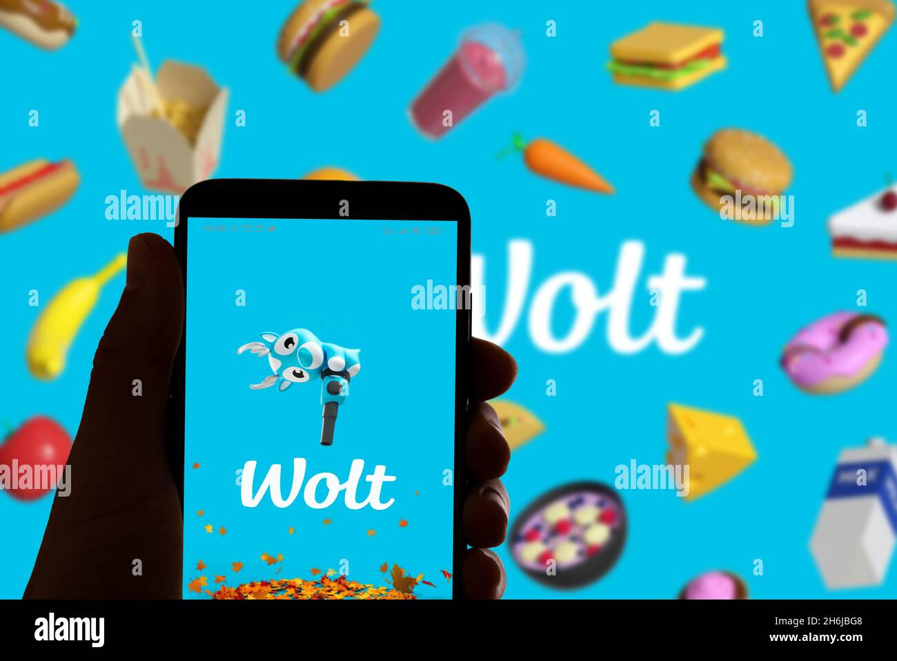 Wolt logo hi-res stock photography and images - Alamy