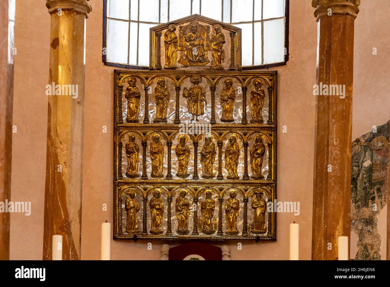 Silberaltar der Sankt-Tryphon-Kathedrale in Kotor, Montenegro, Europa ...