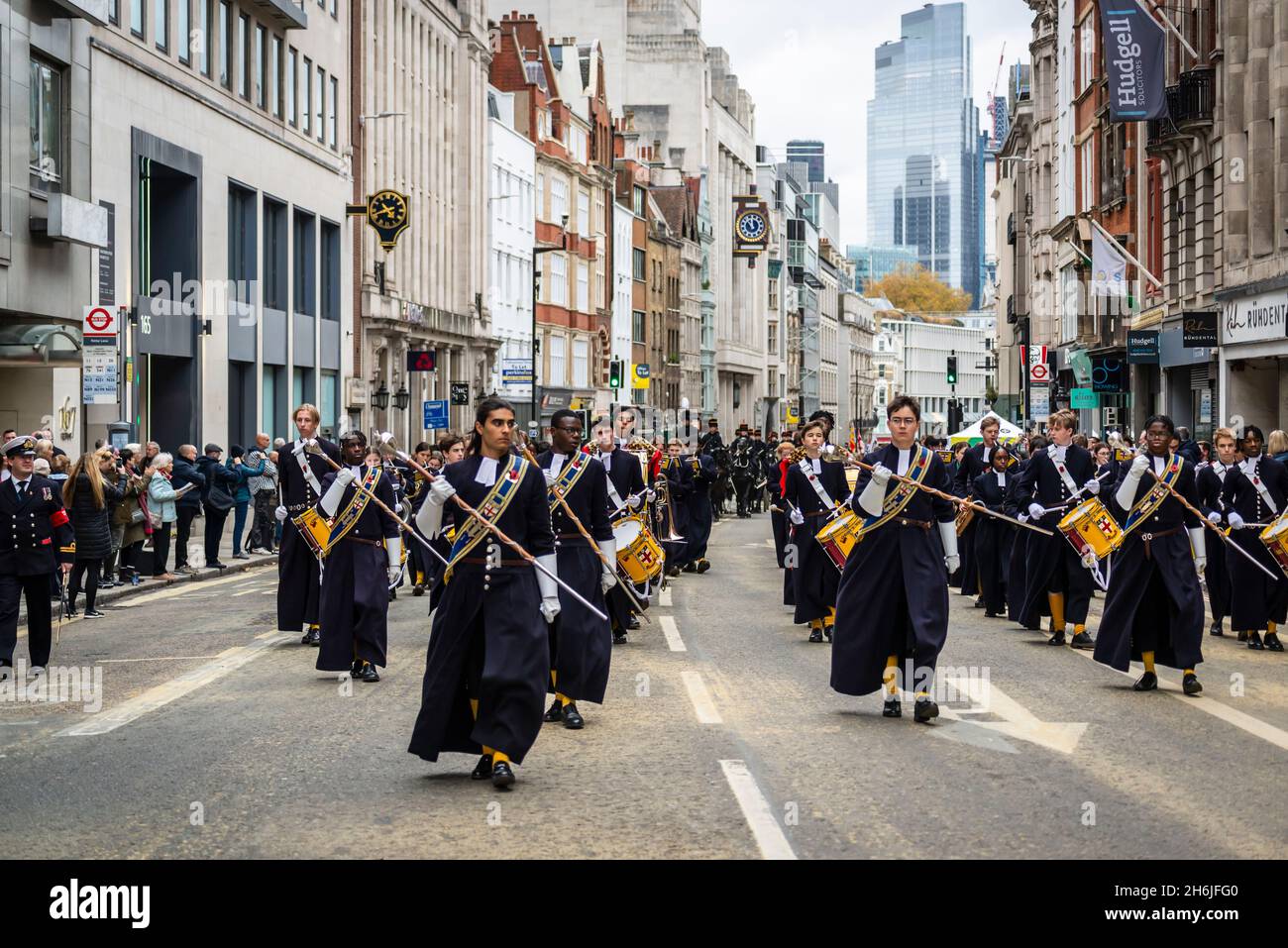 Lord mayors parade london protest hi-res stock photography and images ...