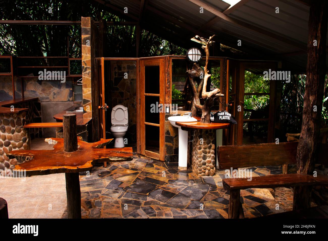 Antique urinal hi-res stock photography and images - Alamy