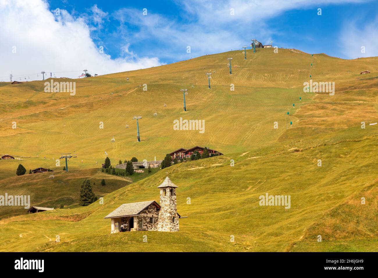 Chair lift to the summit of Seceda mountain. Gardena, South Tyrol Stock ...