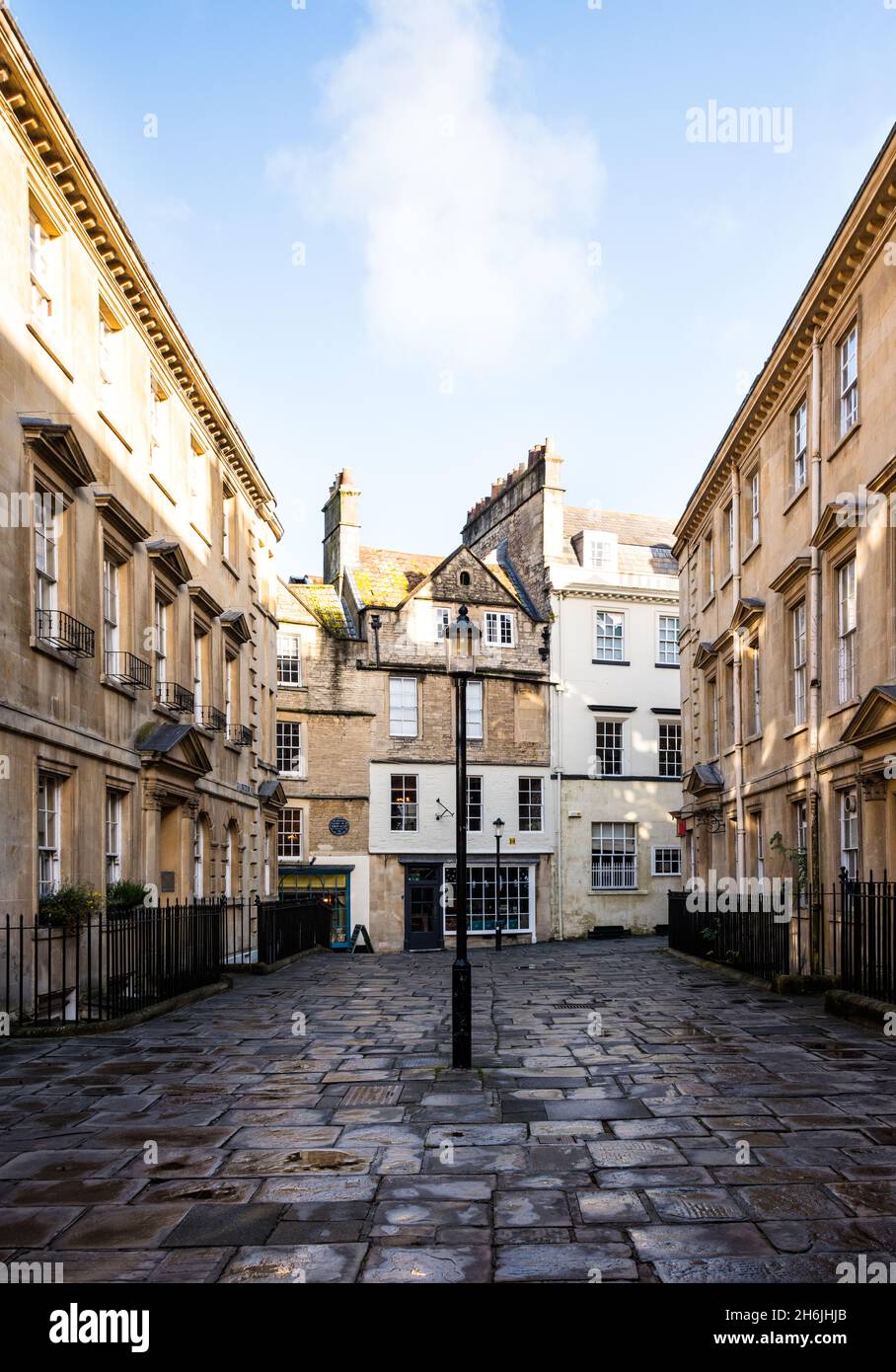 View towards North Parade Buildings, Bath, UNESCO World Heritage Site ...