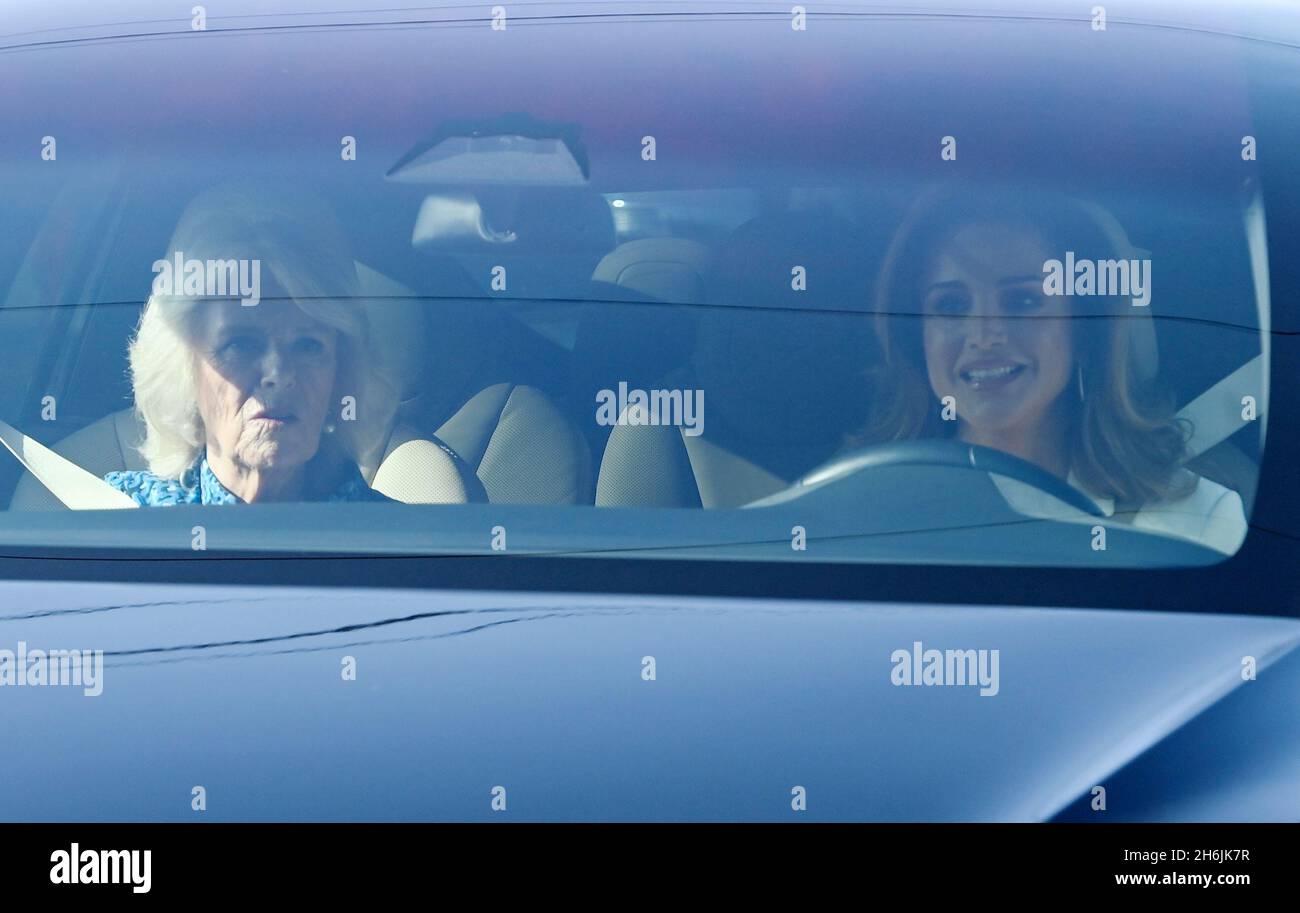 Queen Rania Al-Abdullah driving the Duchess of Cornwall in a Tesla for ...