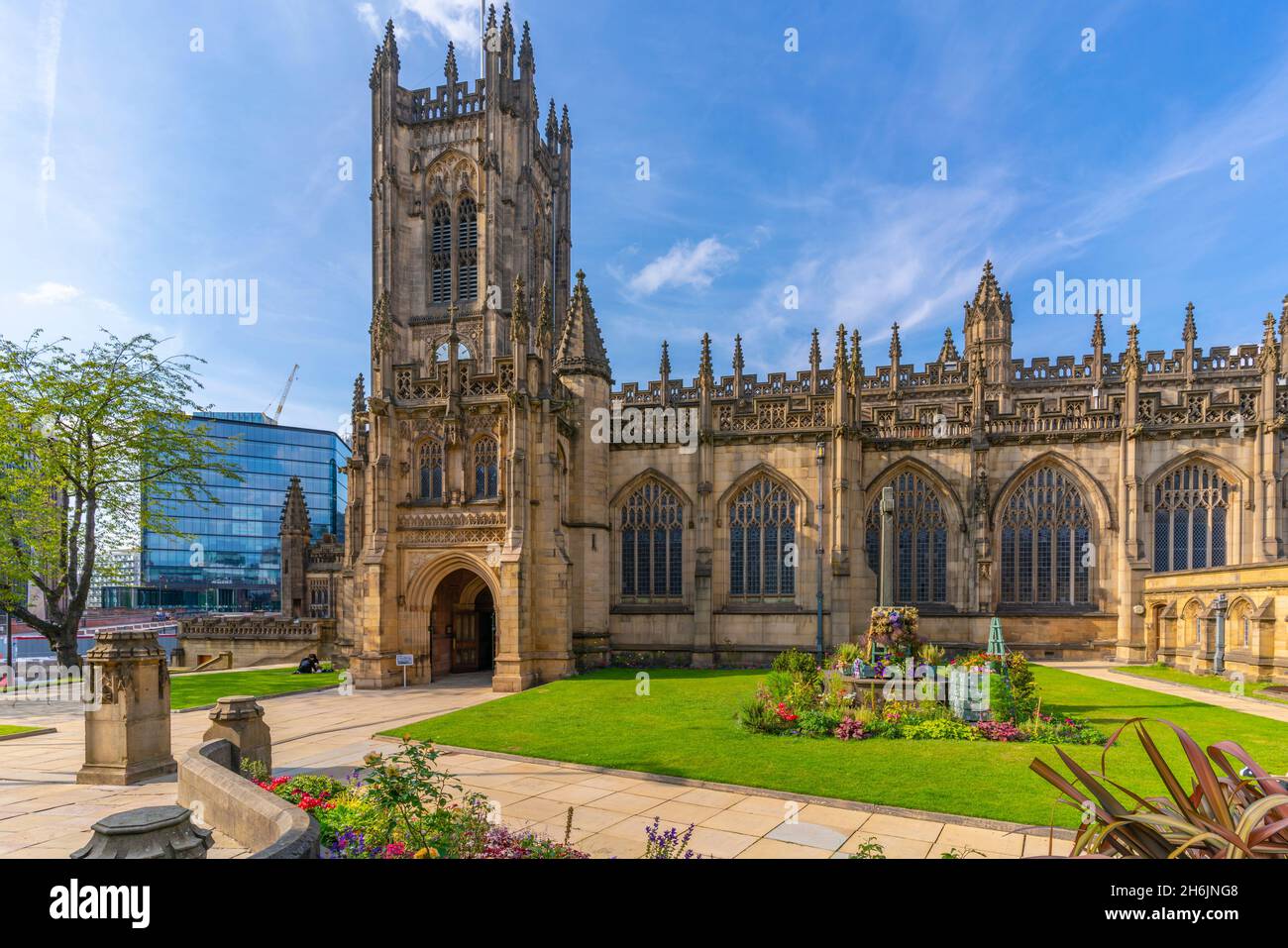 View of Manchester Cathedral from Cathedral Yard, Manchester ...