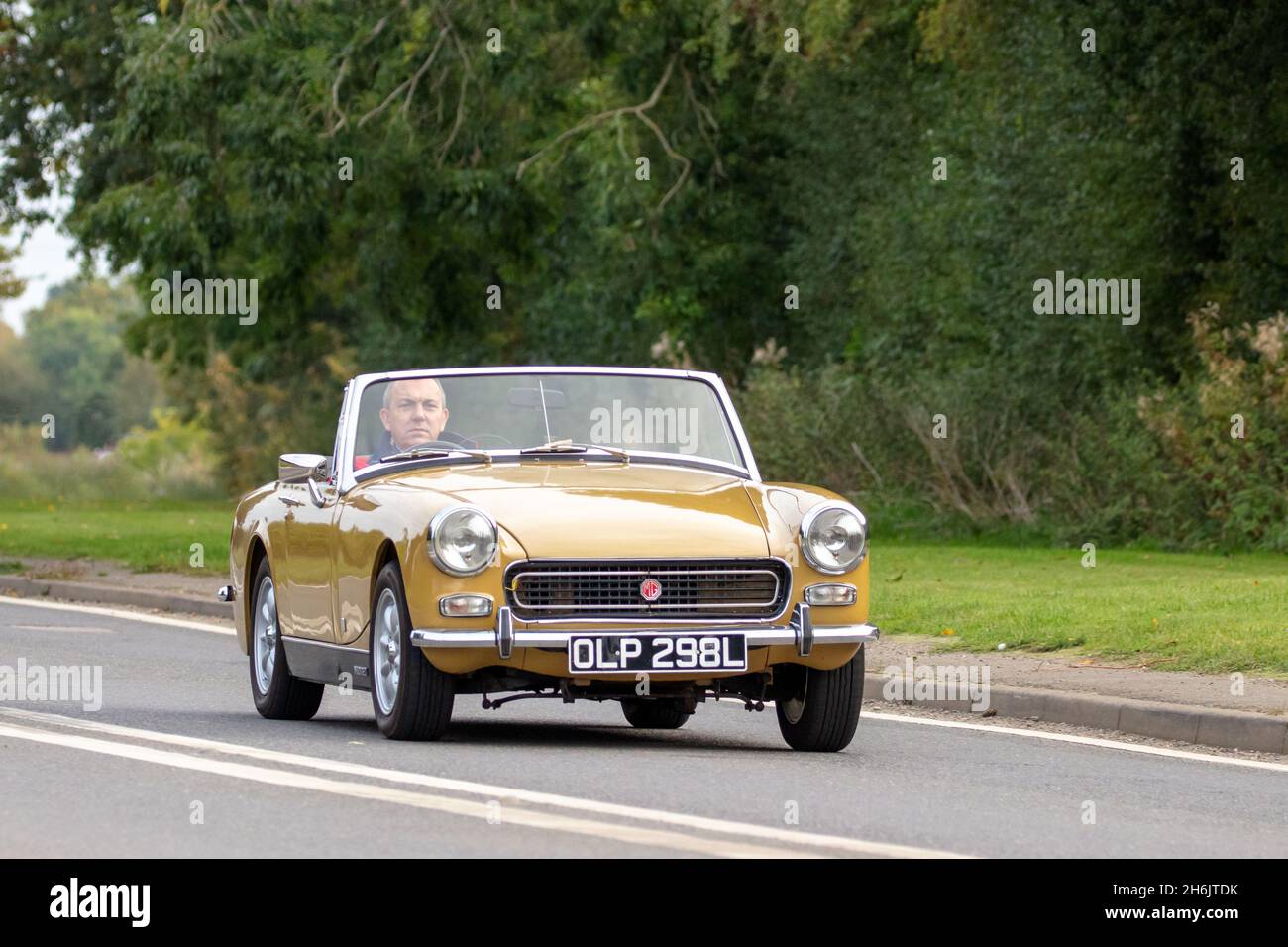 1972 MG Midget classic car Stock Photo - Alamy