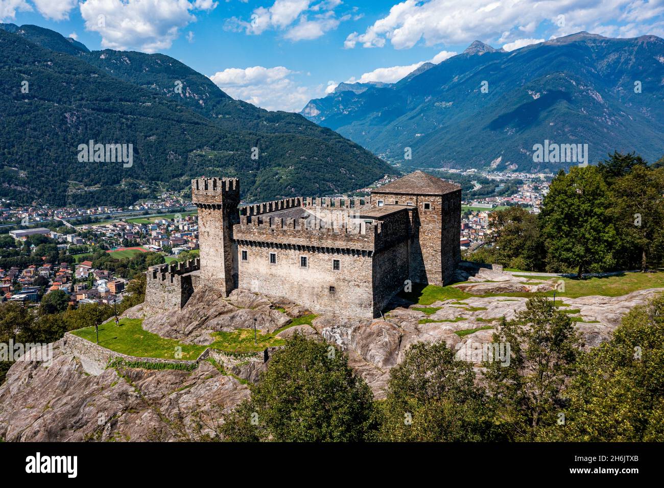 Three castles of bellinzona hi-res stock photography and images - Alamy