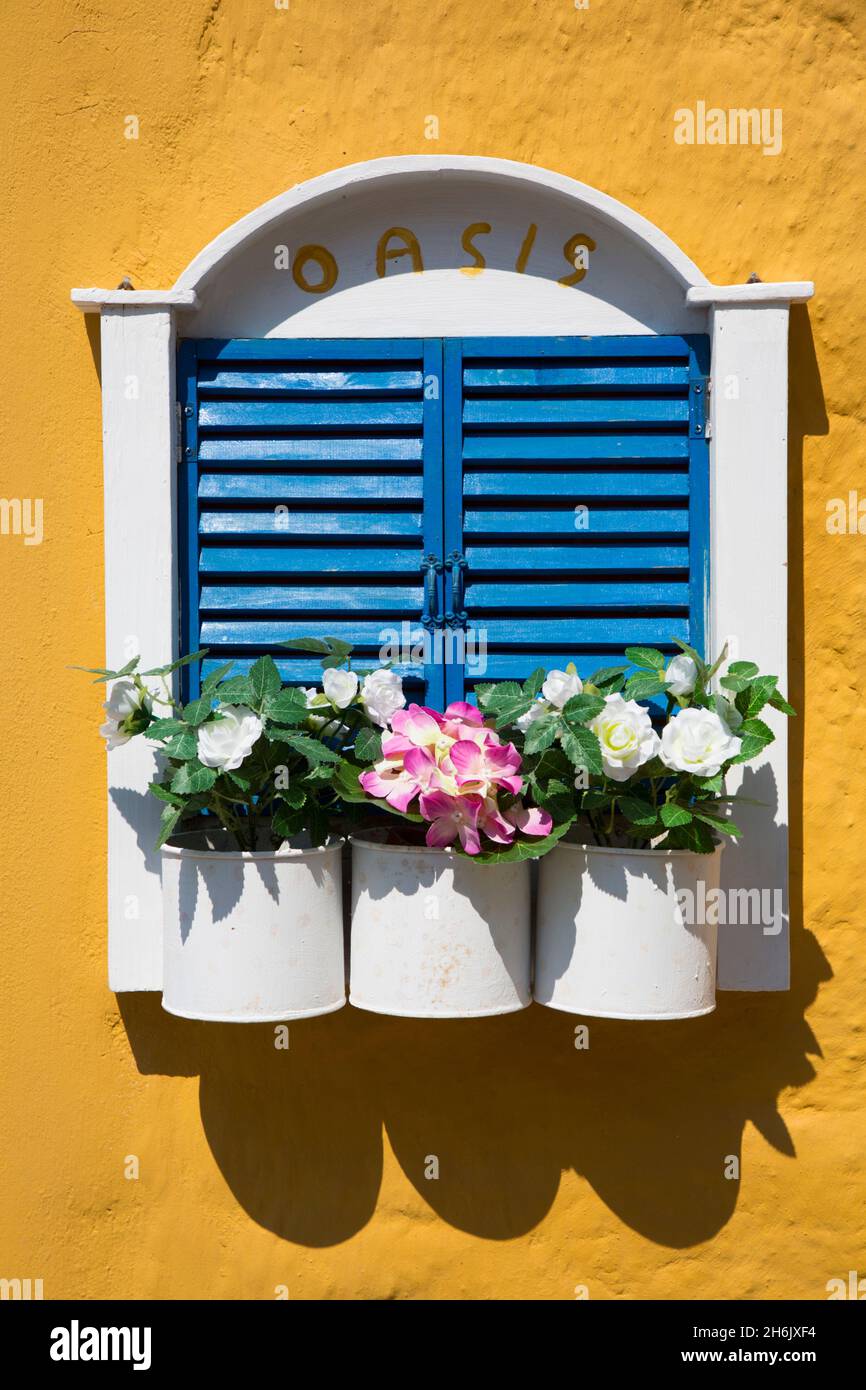 Greek shutters hi-res stock photography and images - Alamy