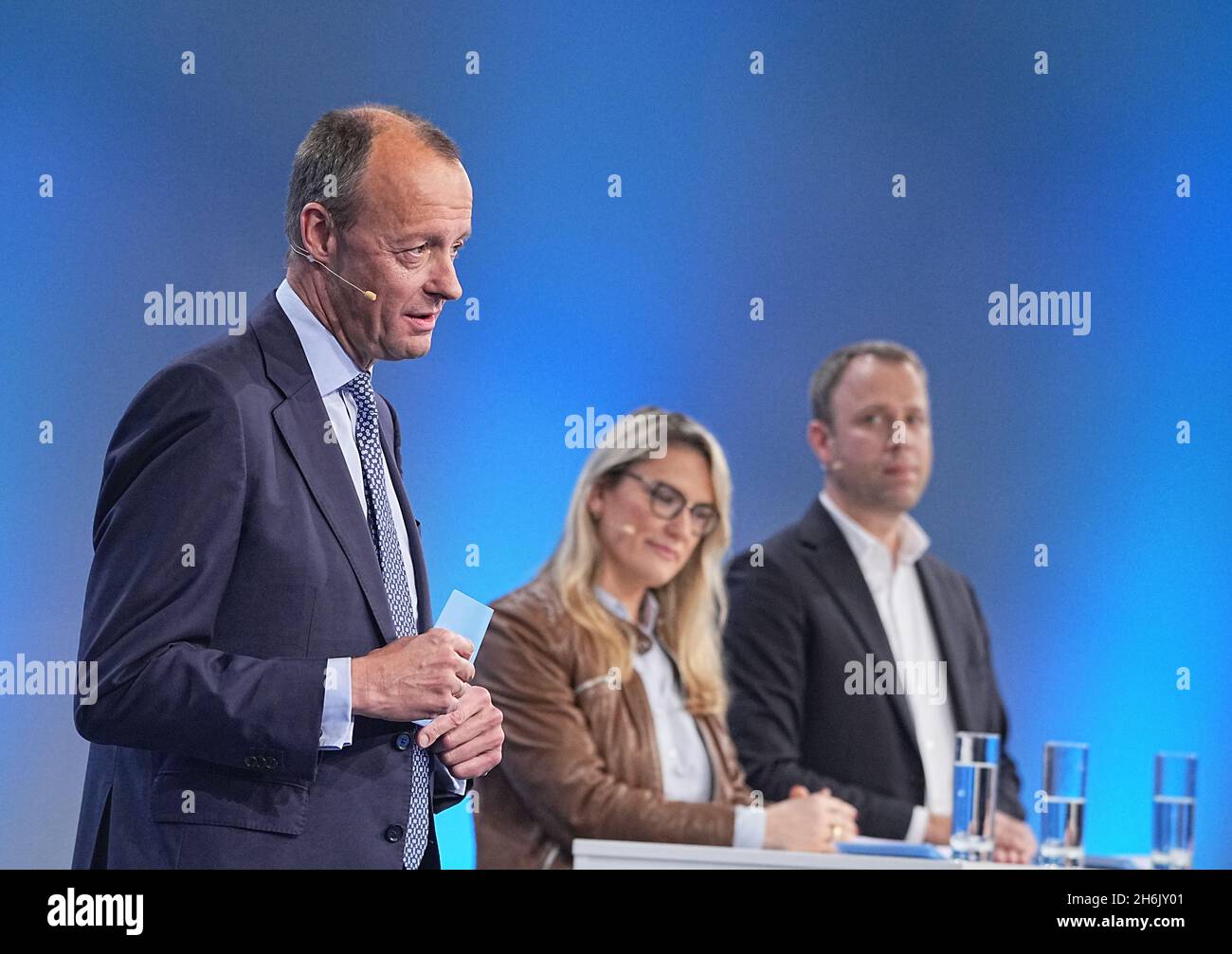 Berlin, Germany. 16th Nov, 2021. Friedrich Merz (l), former CDU/CSU ...