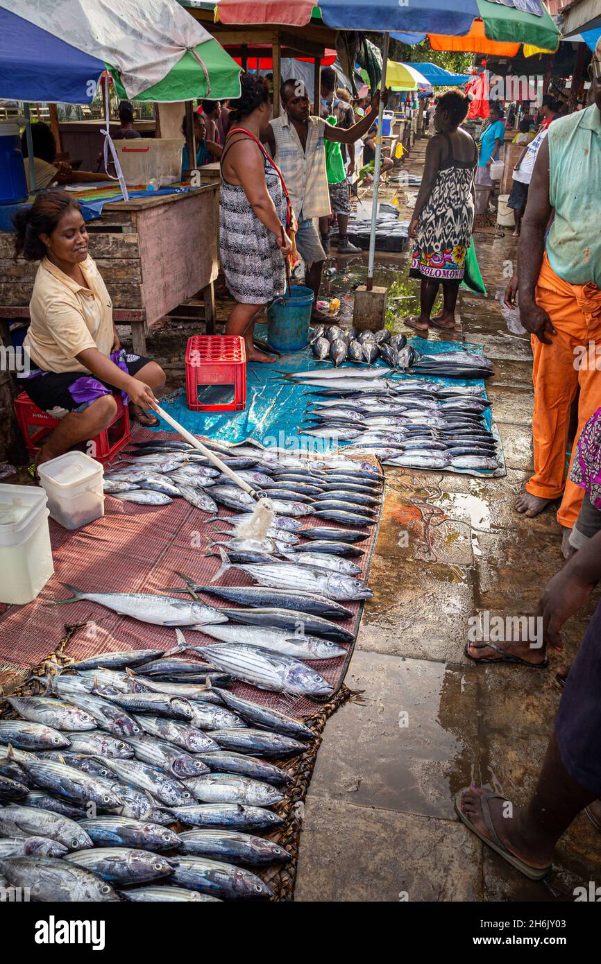 GIZO, SOLOMON ISLANDS - May 13, 2017: Locals shop for fish at Gizo ...