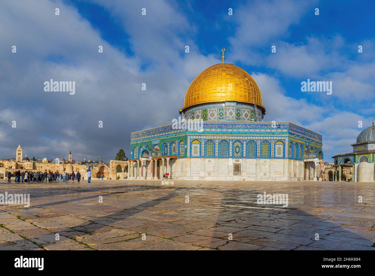 Mosque Dome of the Rock on the Temple Mount, Jerusalem Stock Photo - Alamy