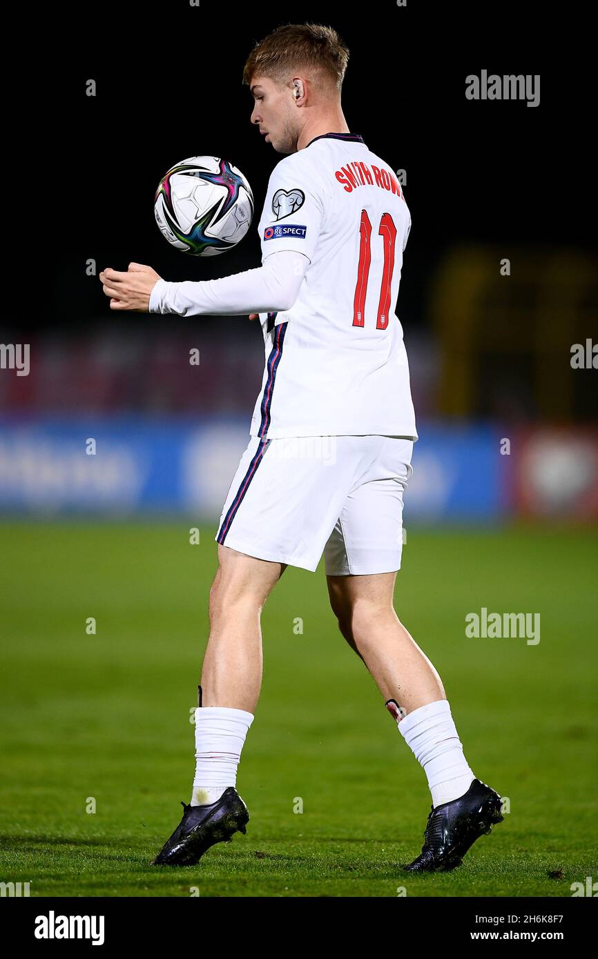 Emile Smith Rowe A4 action portrait Prints Digital Prints Art ...