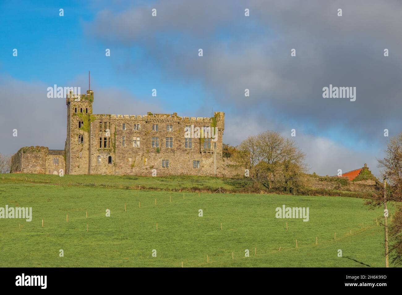 Kilbrittain castle hi-res stock photography and images - Alamy