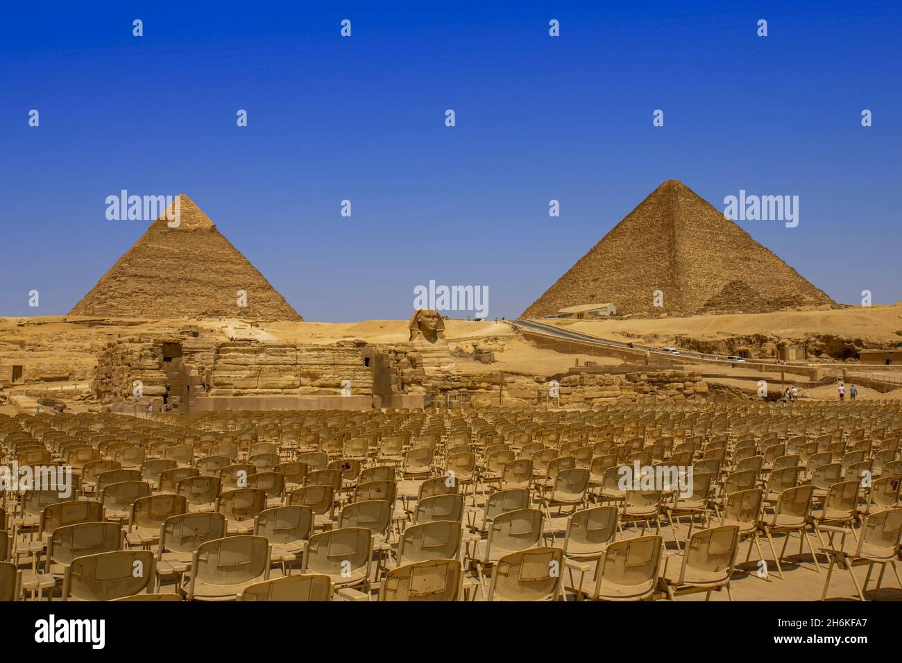 The great pyramids and Sphinx monument in Giza, Cairo, Egypt Stock ...