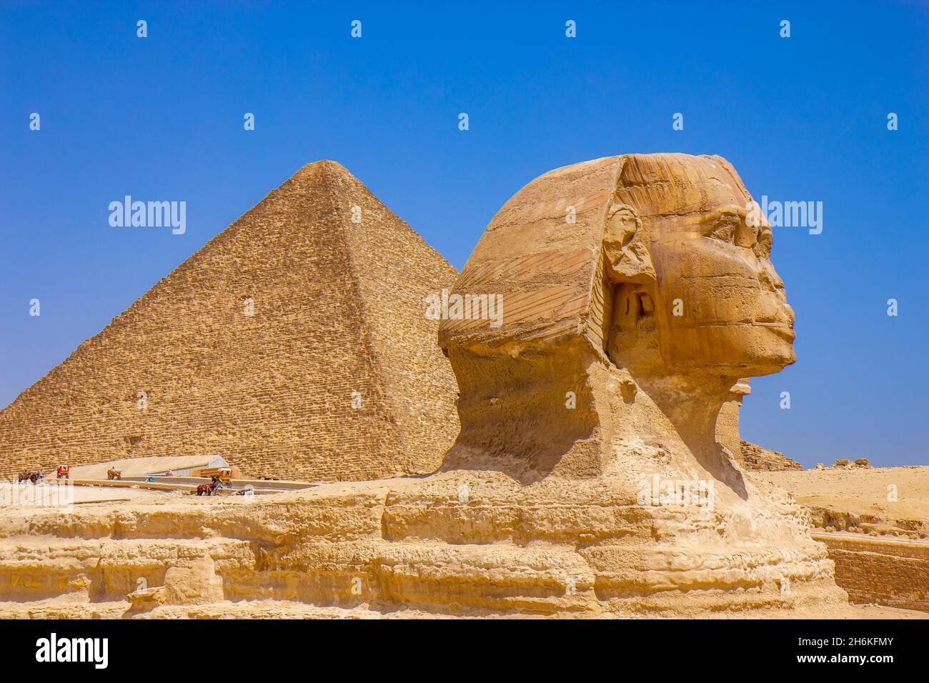 The great monument of Sphinx in Giza, Cairo, Egypt Stock Photo - Alamy