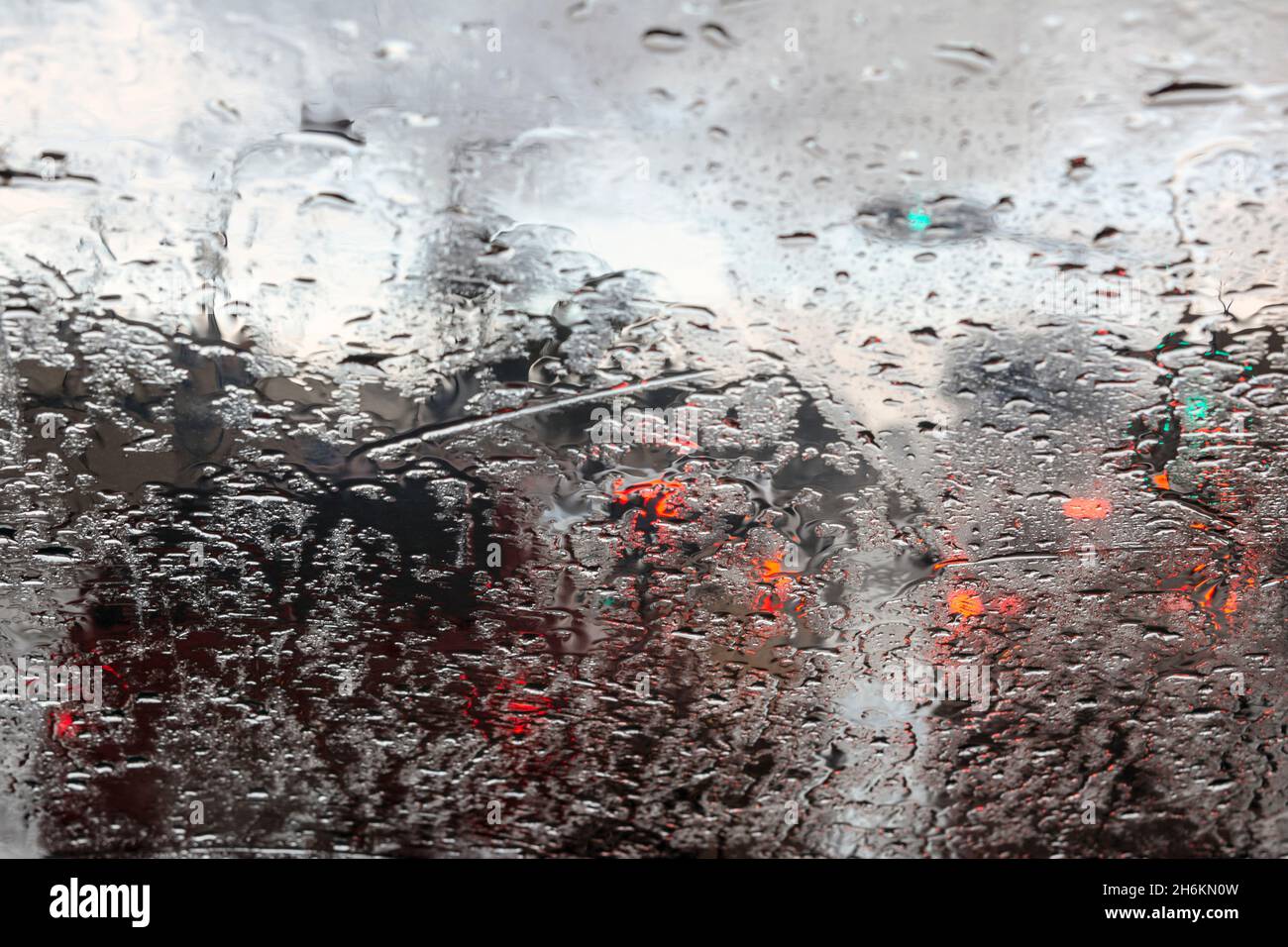 Car through rainy window hi-res stock photography and images - Alamy