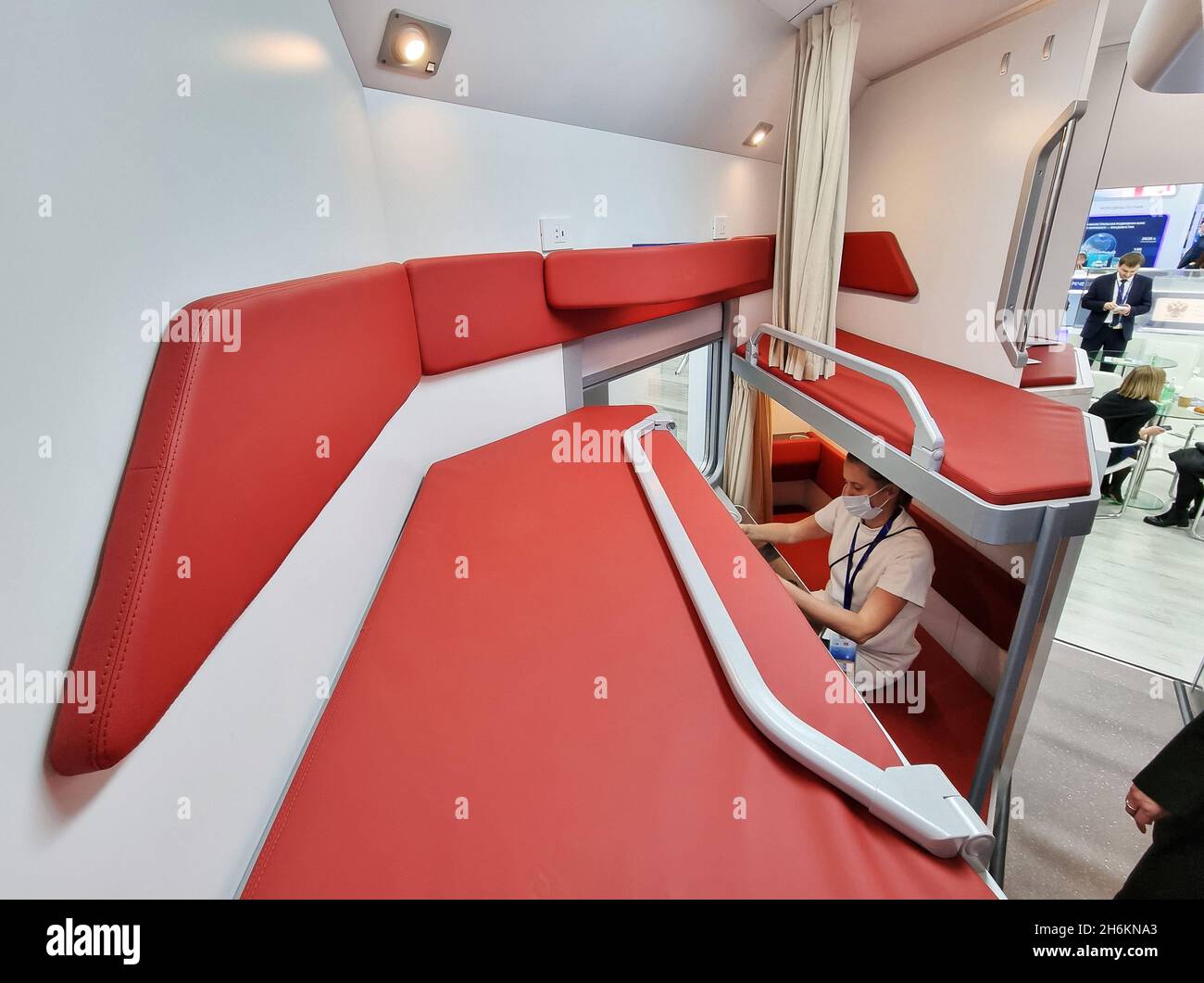 XV International Forum "Transport Week 2021" in Gostiny Dvor ...