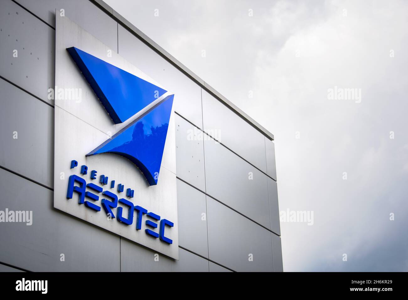 Varel, Germany. 09th Aug, 2021. The company logo of Airbus subsidiary Premium Aerotec on the ...