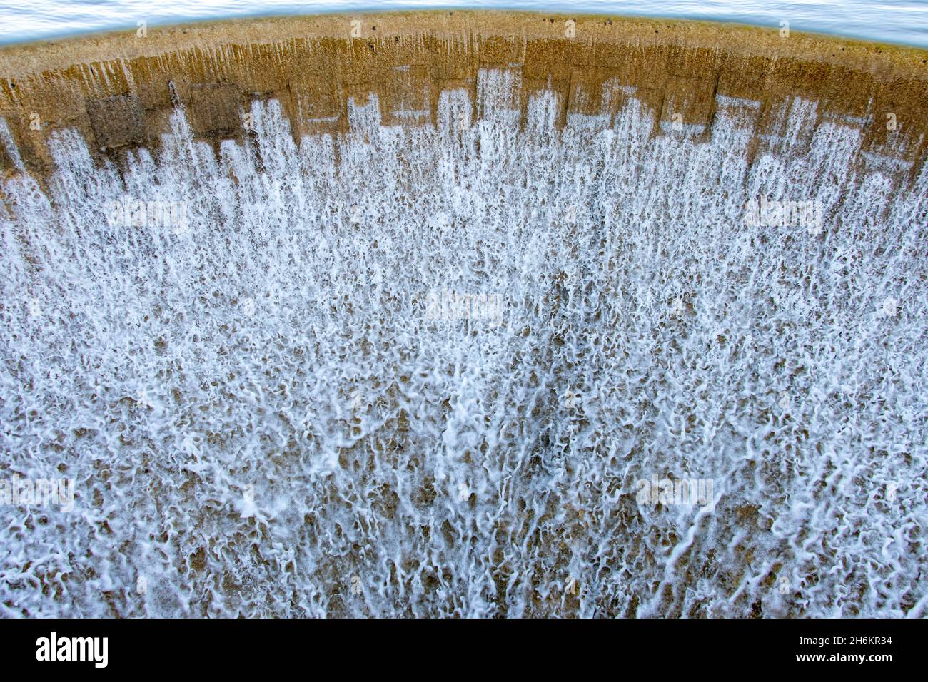 Overflowing water hi-res stock photography and images - Alamy