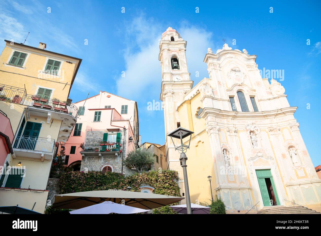 Cervo ligure, Italian roman city of the Ligurian riviera, in summer ...