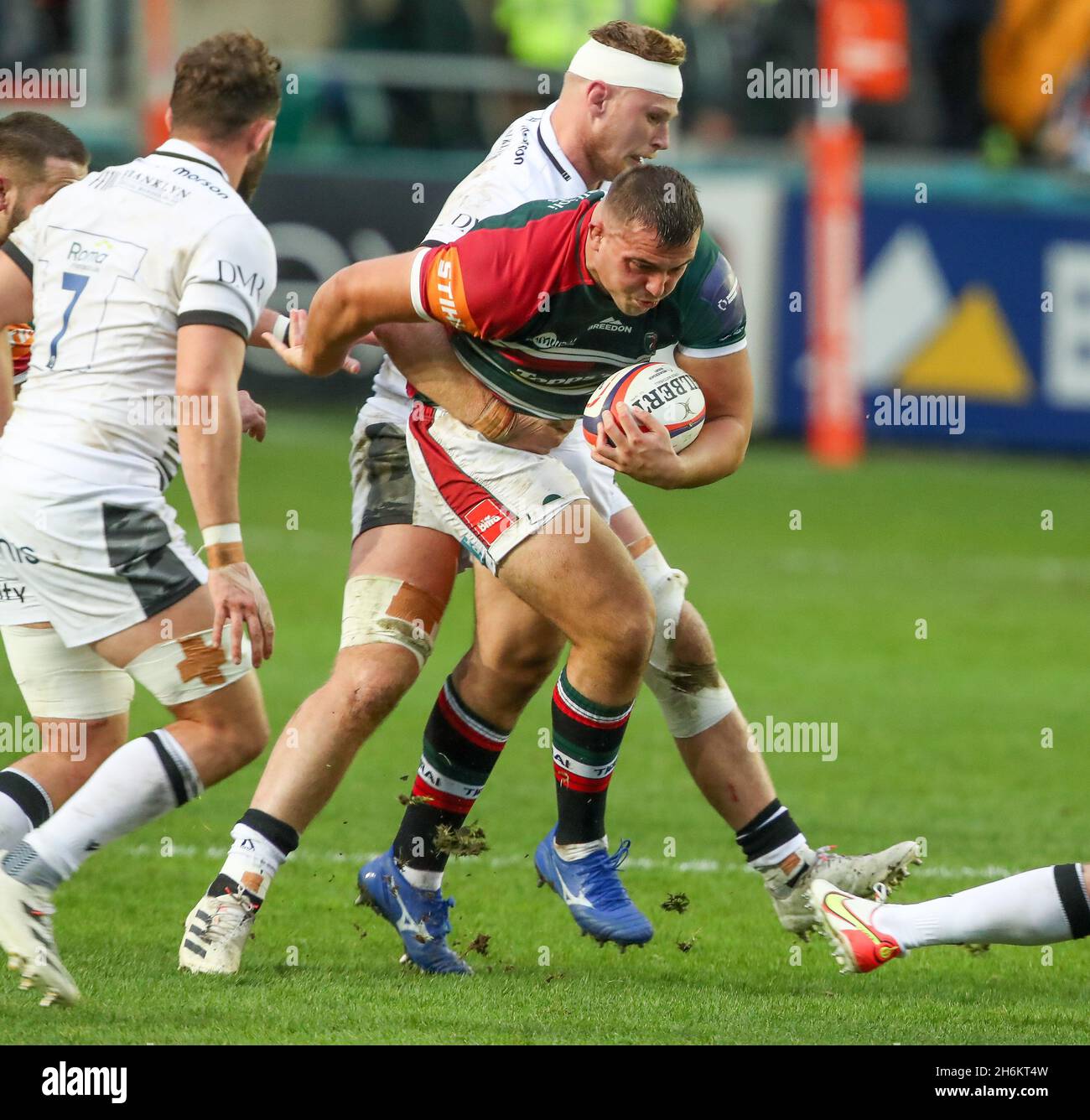 James whitcombe hi-res stock photography and images - Alamy