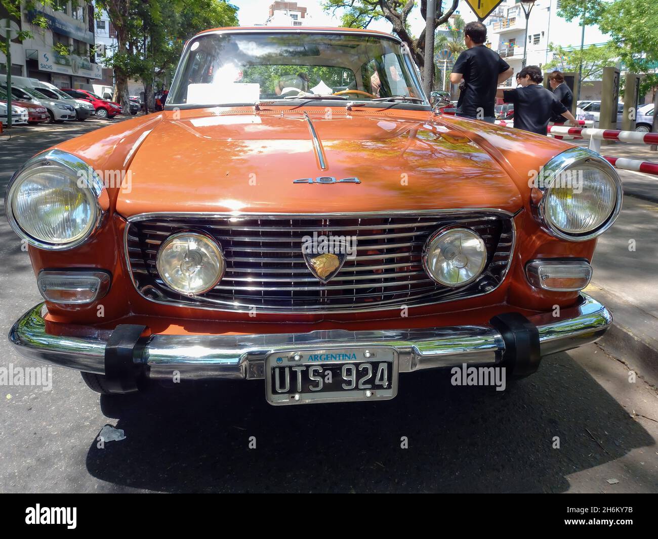 Buenos aires argentina 1970s street hi-res stock photography and images ...