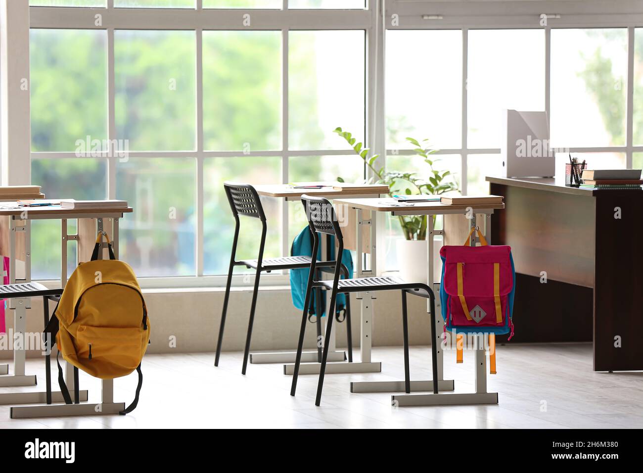 Interior of classroom prepared for lesson Stock Photo - Alamy