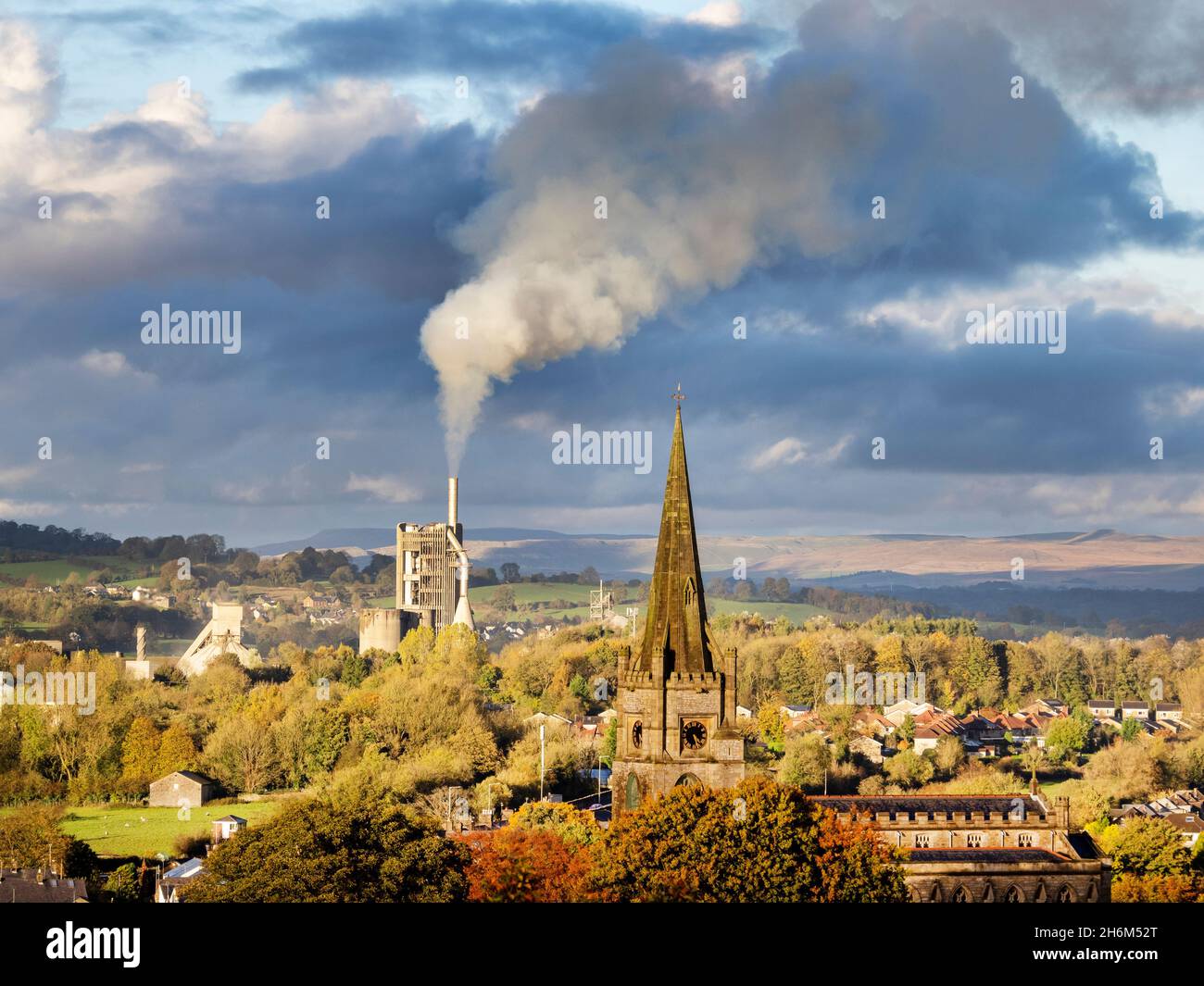 Emissions from Clitheroe cement works in Clitheroe, Lancashire, UK ...