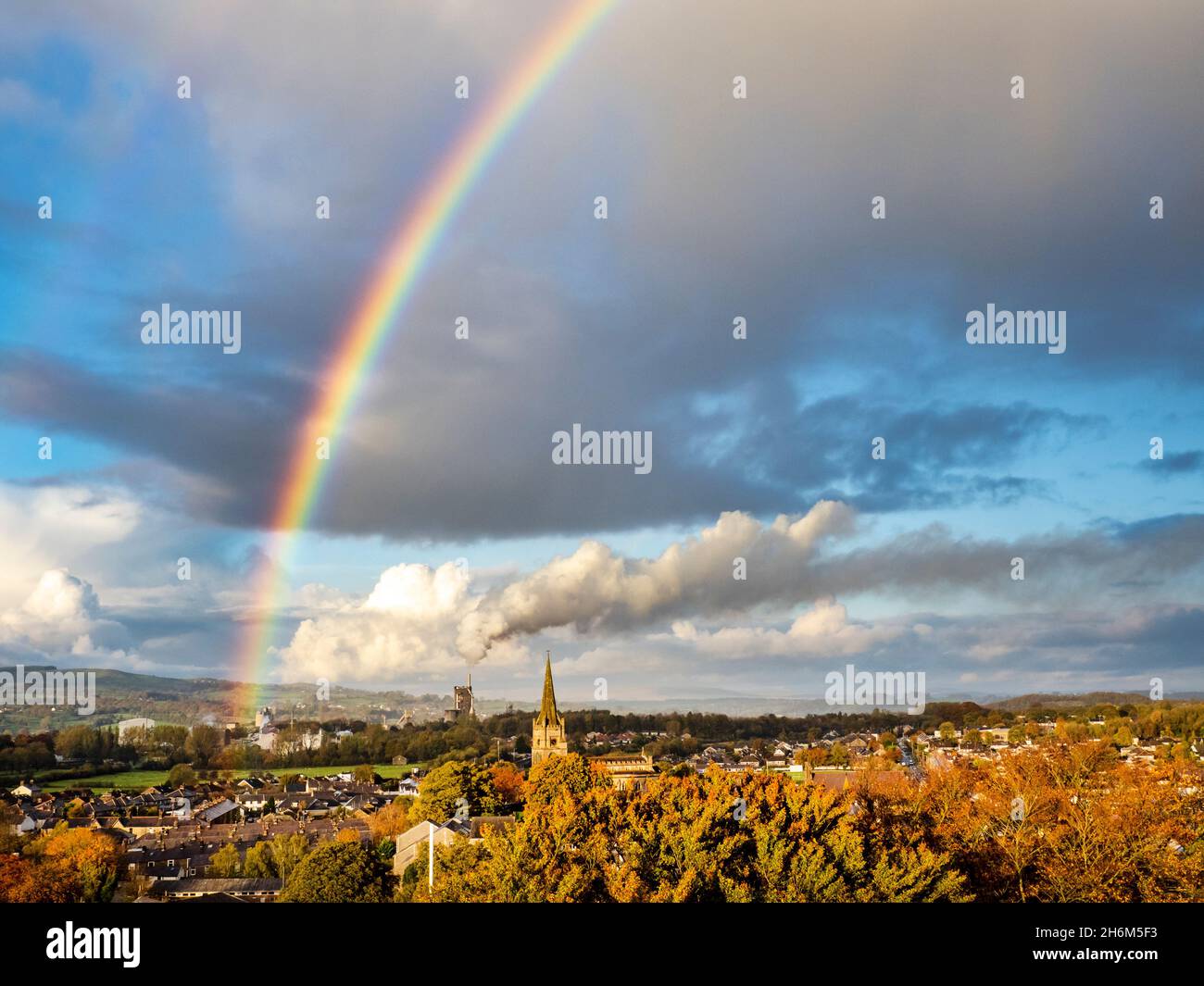 Emissions from Clitheroe cement works in Clitheroe, Lancashire, UK ...