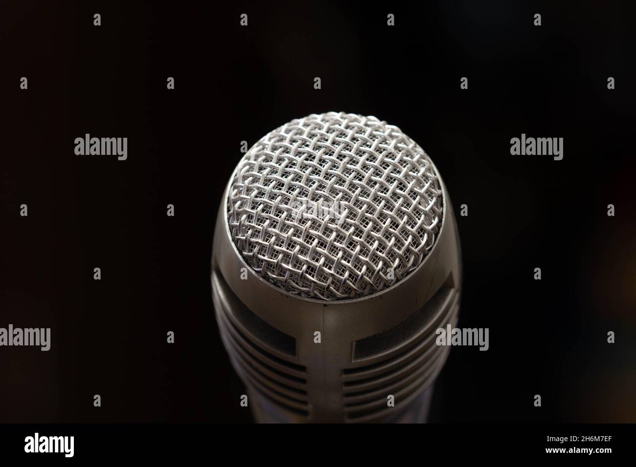 Chrome sounds hi-res stock photography and images - Alamy